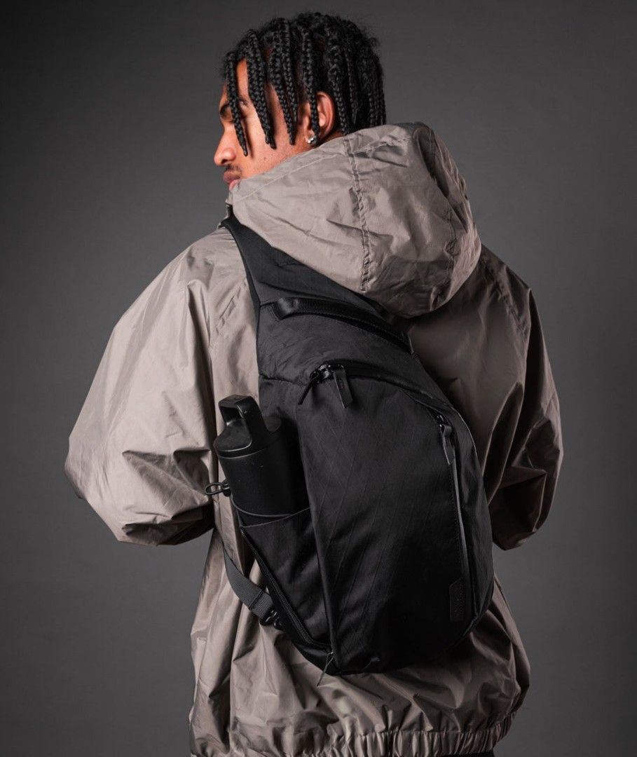 Alpaka Metro Crossbody Sling Bag - Left Shoulder, Men's Fashion, Bags ...