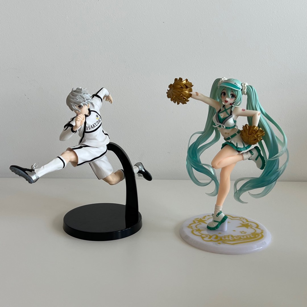 Anime figure clearance cheap blue lock nagi hatsune miku, Hobbies ...