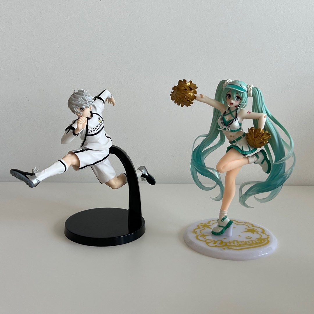 Anime figure clearance cheap blue lock nagi hatsune miku, Hobbies ...