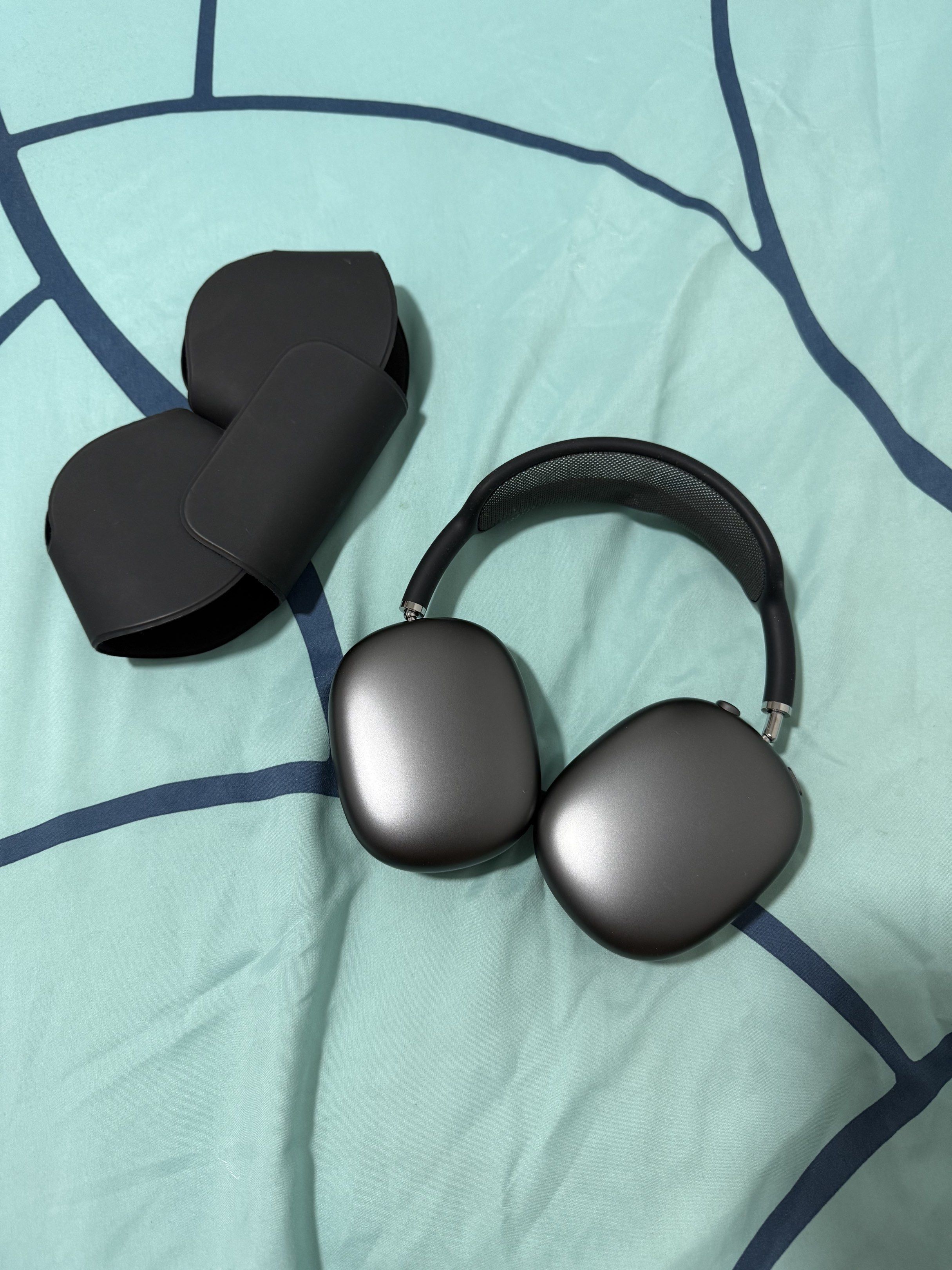 Apple AirPods Max - Space Gray, Audio, Headphones & Headsets on Carousell