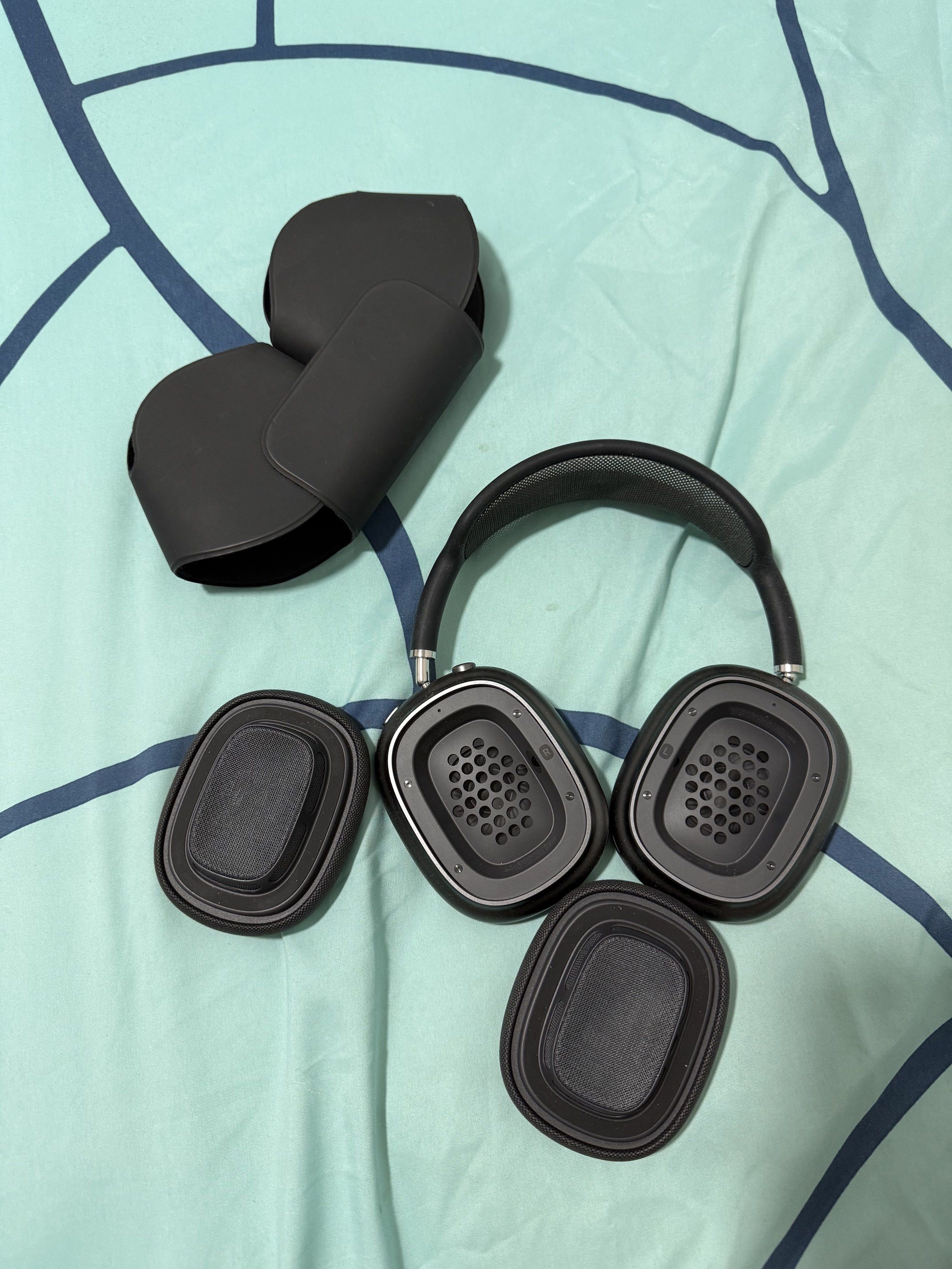 Apple AirPods Max - Space Gray, Audio, Headphones & Headsets on Carousell