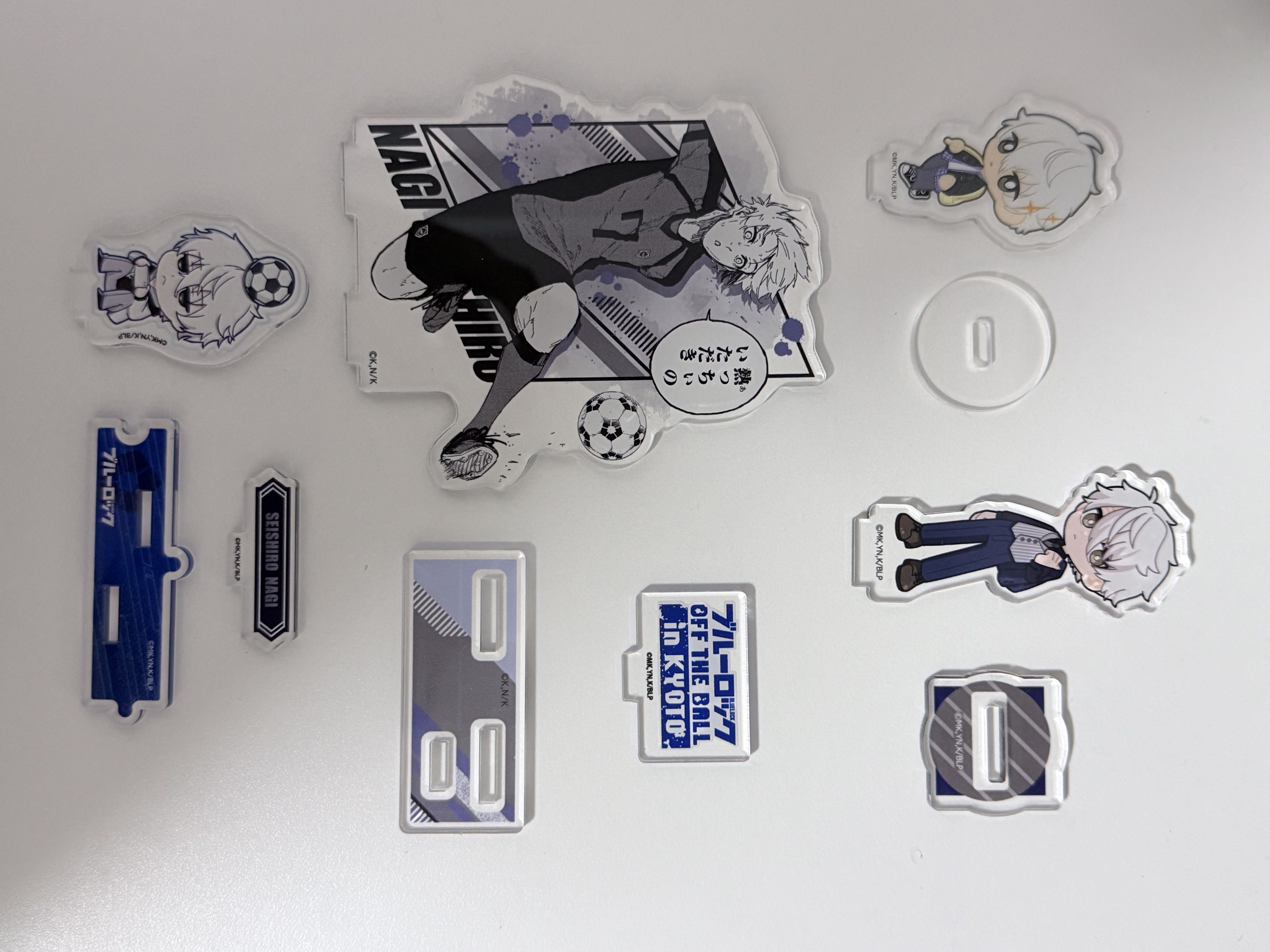 Blue Lock Acrylic Stand- Nagi Seishiro, Hobbies & Toys, Memorabilia ...