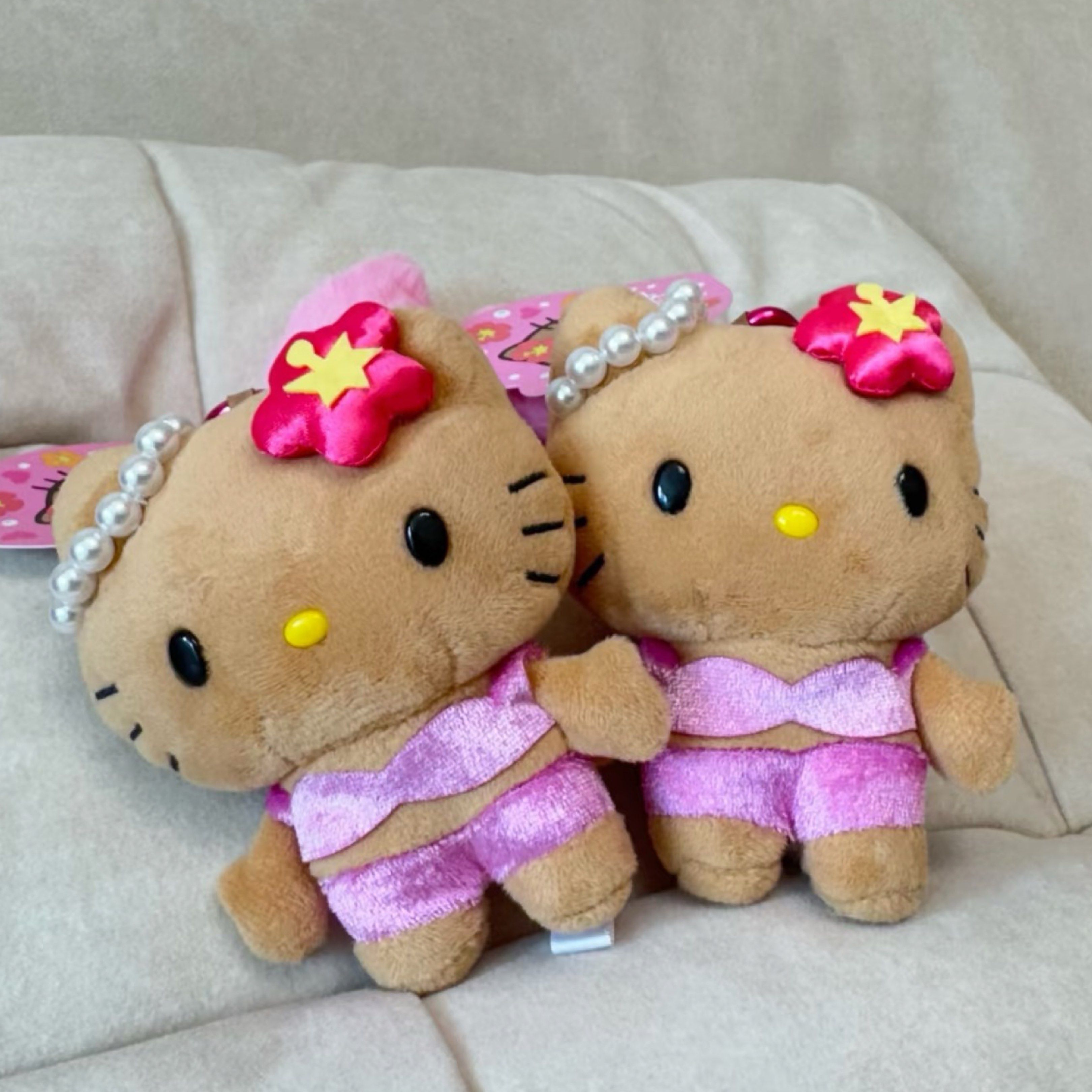 BN Authentic Sanrio Tanned Skin Bikini Hello Kitty Plush Keychain ...