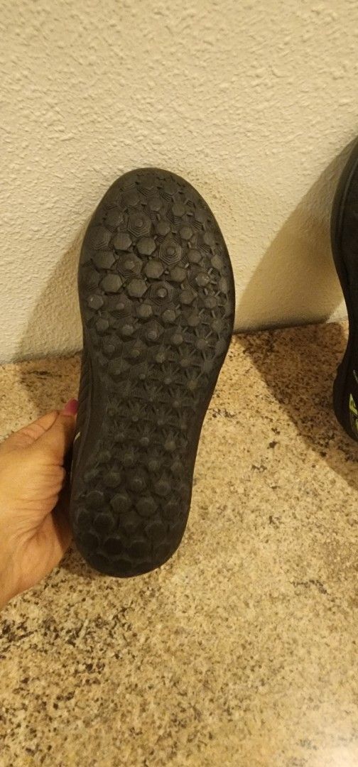 Decathlon Kids' Football Boots, Babies & Kids, Babies & Kids Fashion on ...