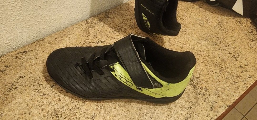 Decathlon Kids' Football Boots, Babies & Kids, Babies & Kids Fashion on ...