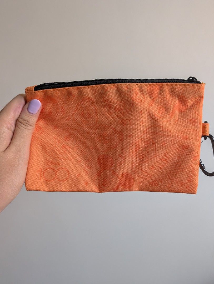 Disney 100th Anniversary Cardholder chip and dale, Women's Fashion ...