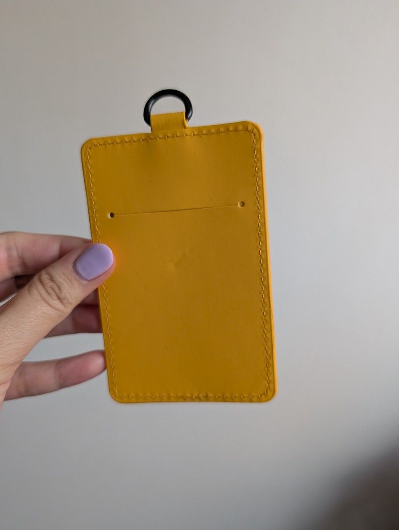 Disney 100th Anniversary Cardholder chip and dale, Women's Fashion ...