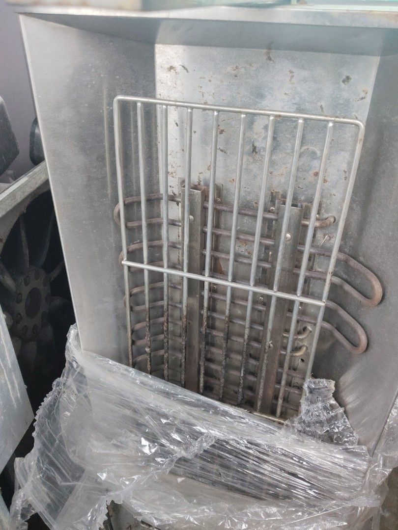 Electric doner kebab machine, Bulletin Board, Looking For on Carousell