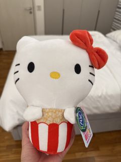 Universal Studios Hello Kitty Popcorn Bucket, Hobbies & Toys, Toys ...