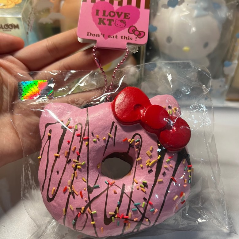 hello kitty strawberry chocolate sprinkles donut squishy, Hobbies ...
