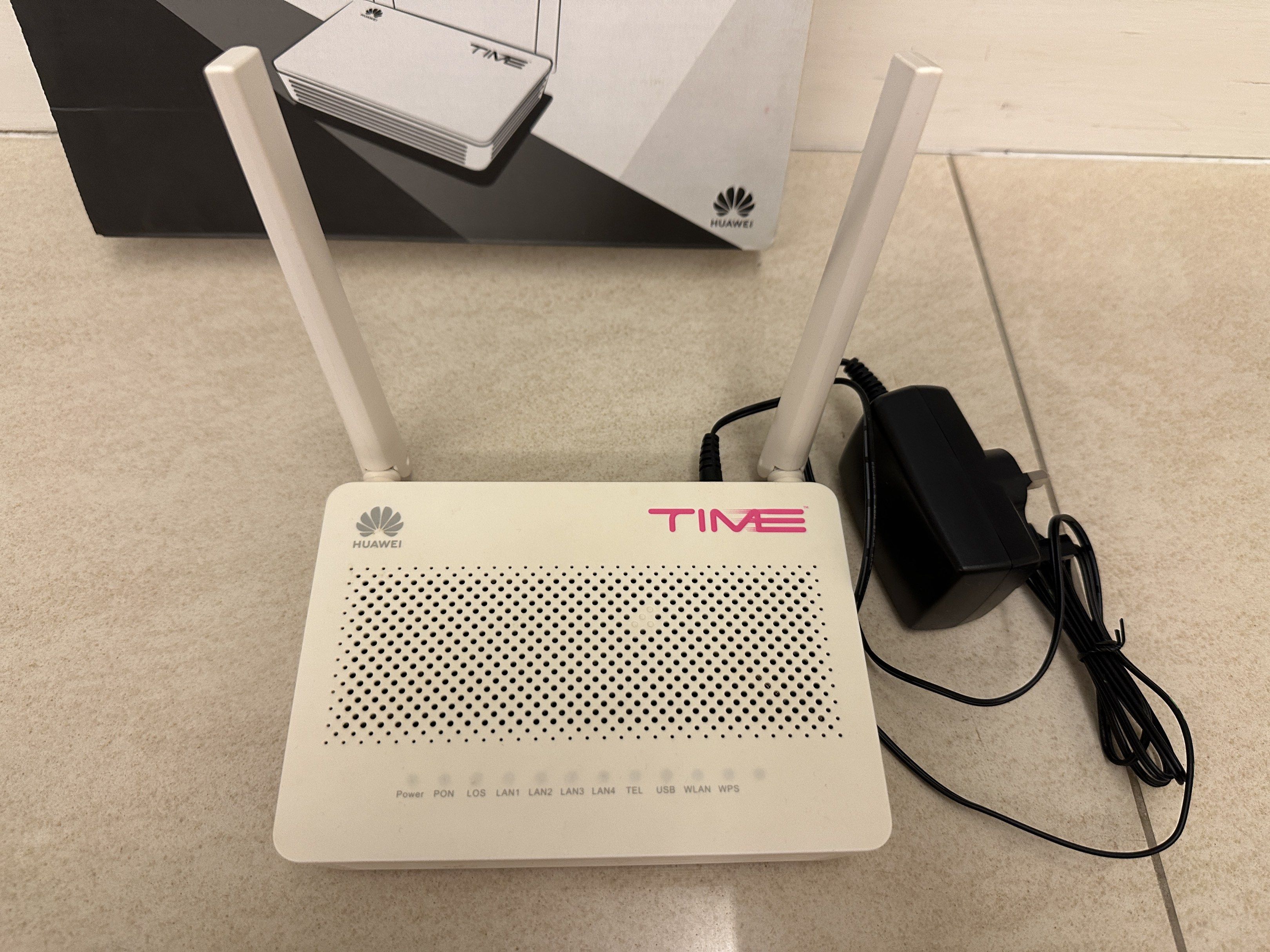 Huawei HG8145V5 Dual Band Router, Computers & Tech, Parts & Accessories ...