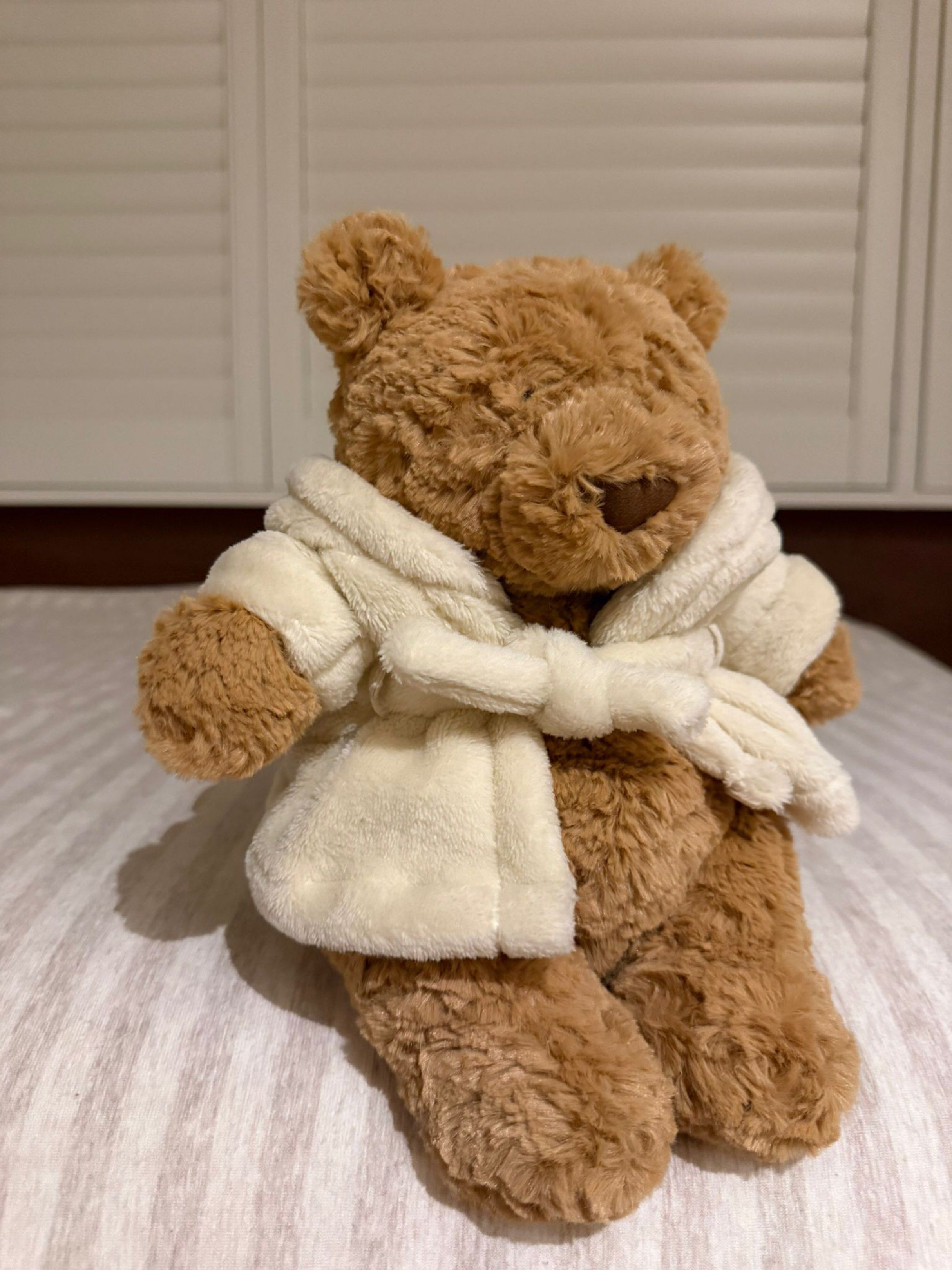 Jellycat Bartholomew Bear Bathrobe Outfit, Hobbies & Toys, Toys & Games ...