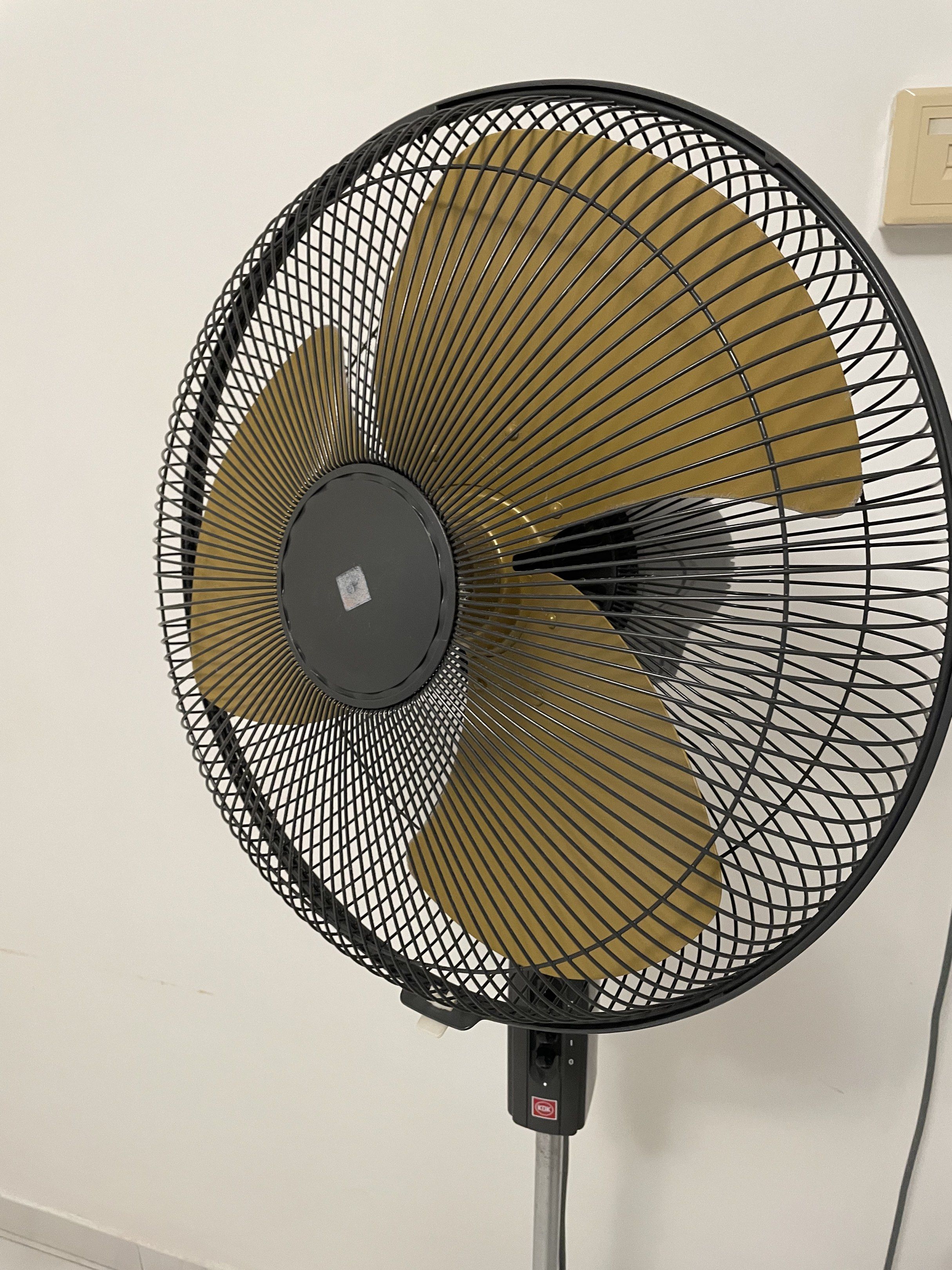 2 x KDK Stand Fan - Model P40U, Furniture & Home Living, Lighting ...