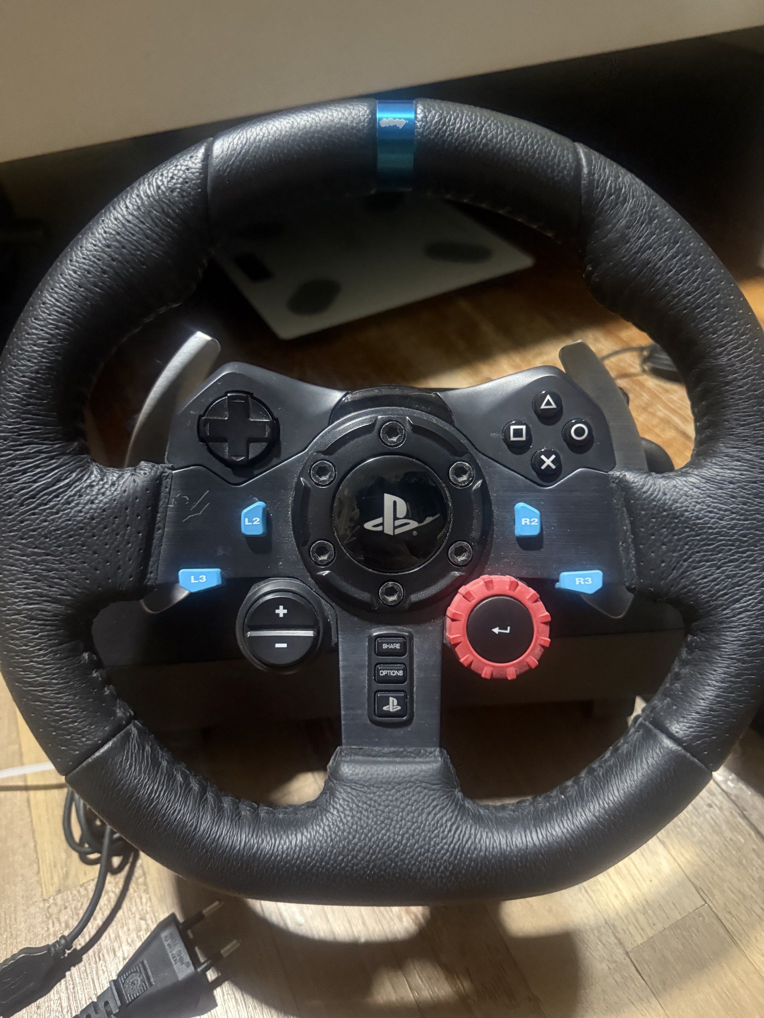 Logitech G29 Steering Wheel & Gas Pedals, Video Gaming, Gaming ...