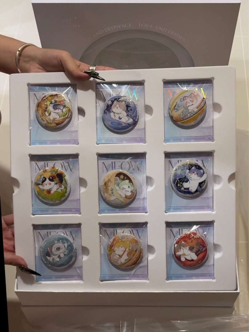 Love and Deepspace kitty badges, Hobbies & Toys, Memorabilia ...