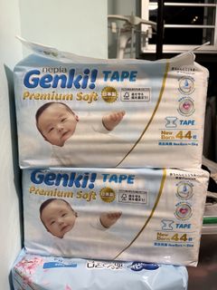 Peekapoo Tape Diapers (Newborn), Babies & Kids, Bathing & Changing ...