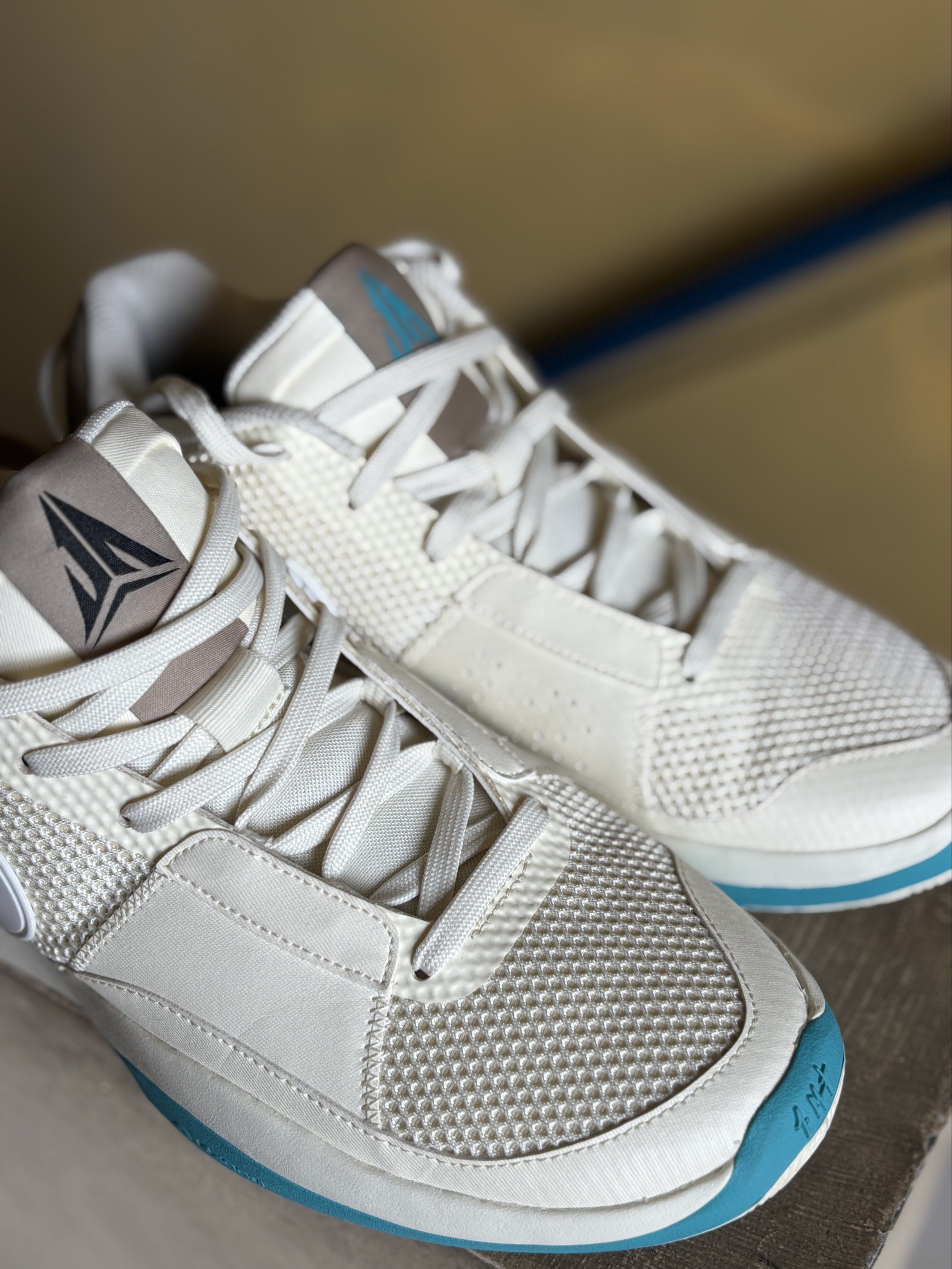 Nike Ja Morant 1 Coconut Milk, Men's Fashion, Footwear, Sneakers on ...