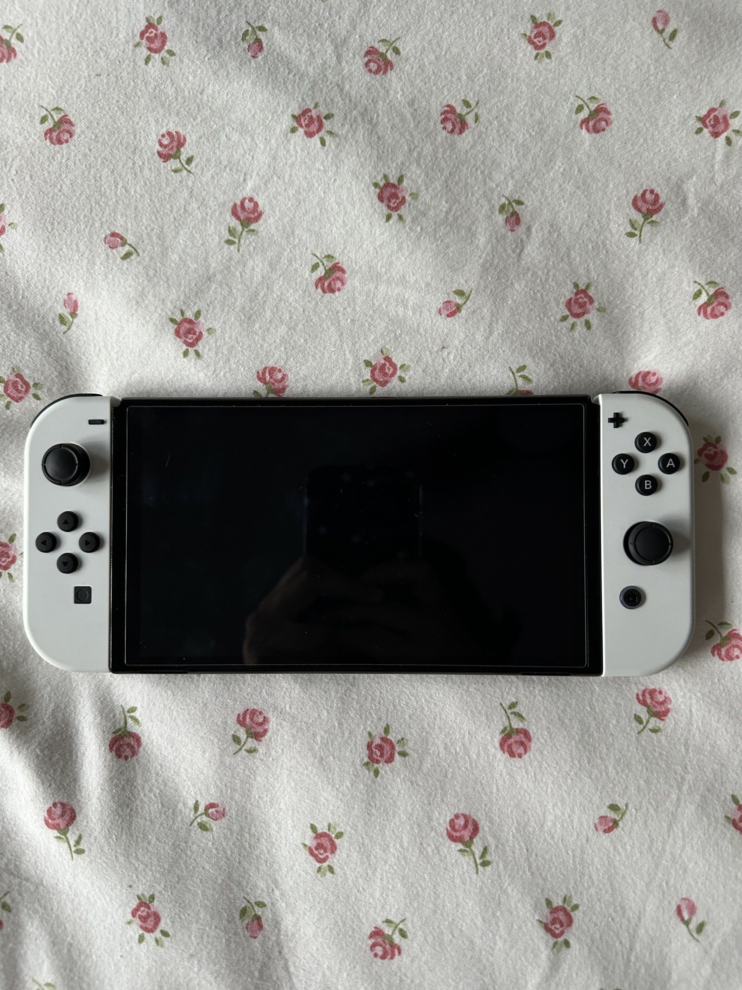 Nintendo Switch OLED - White, Video Gaming, Video Game Consoles ...