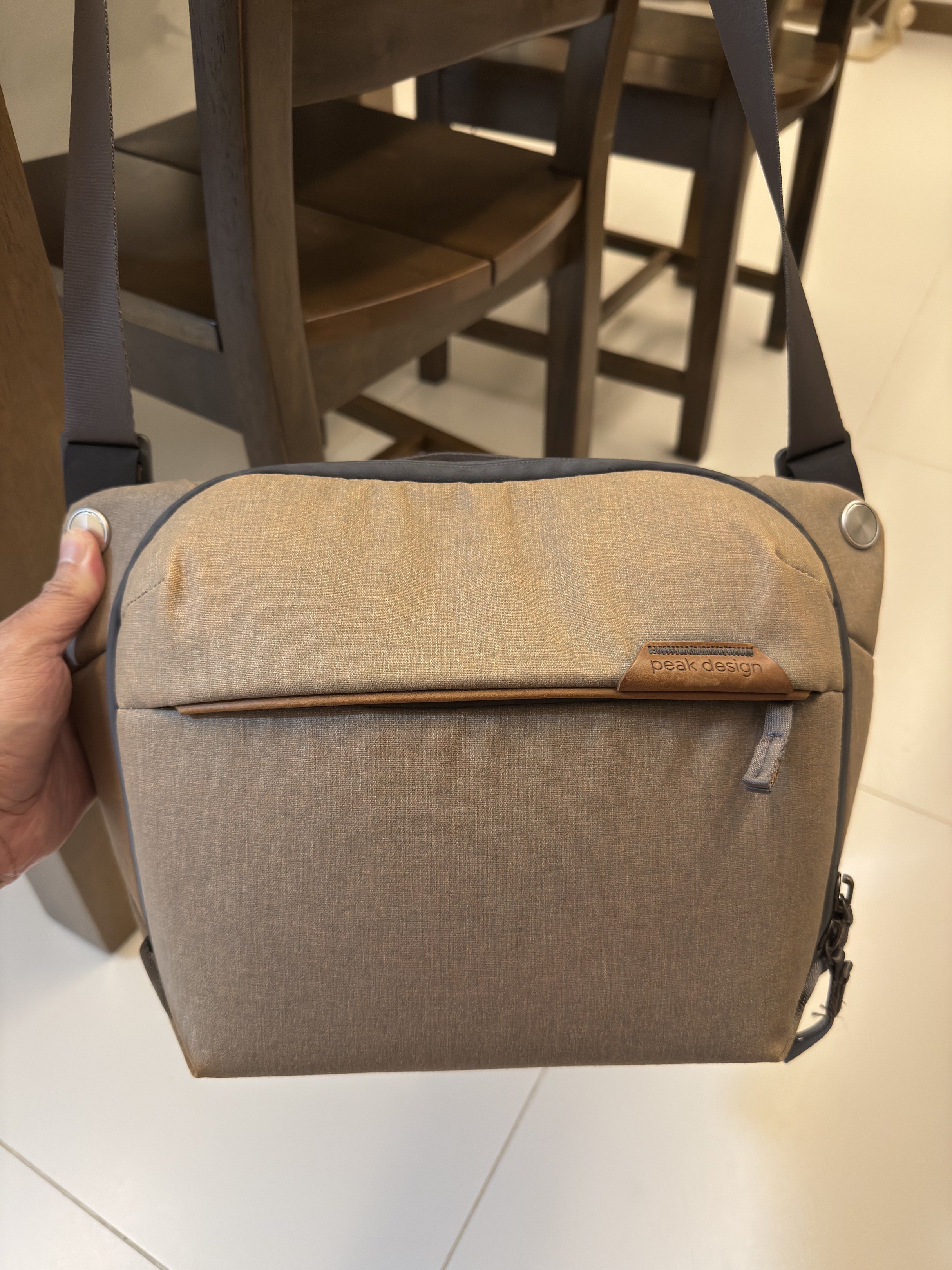 Peak Design Everyday Sling 6L - Ash, Photography, Photography ...