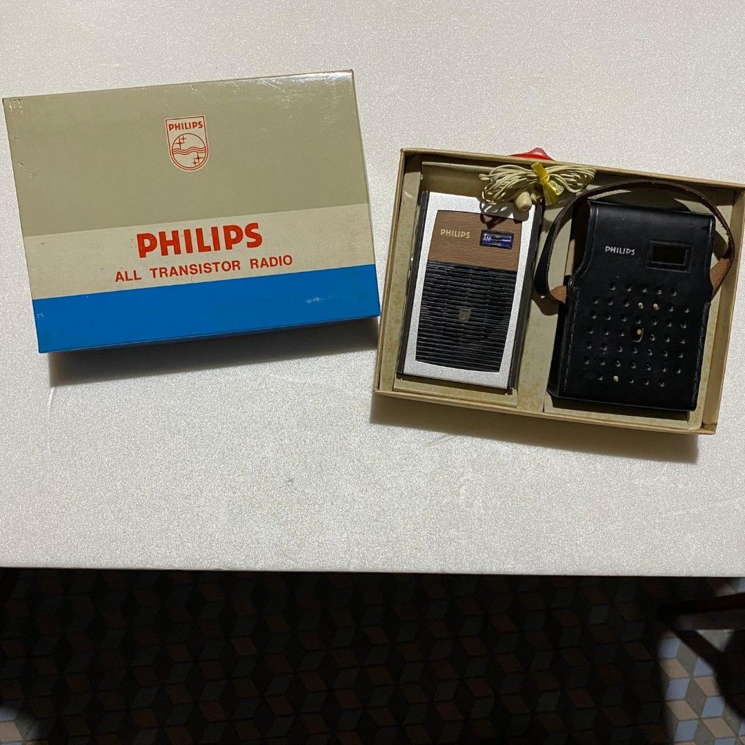 PHILIPS All Transistor Radio, Hobbies & Toys, Memorabilia ...