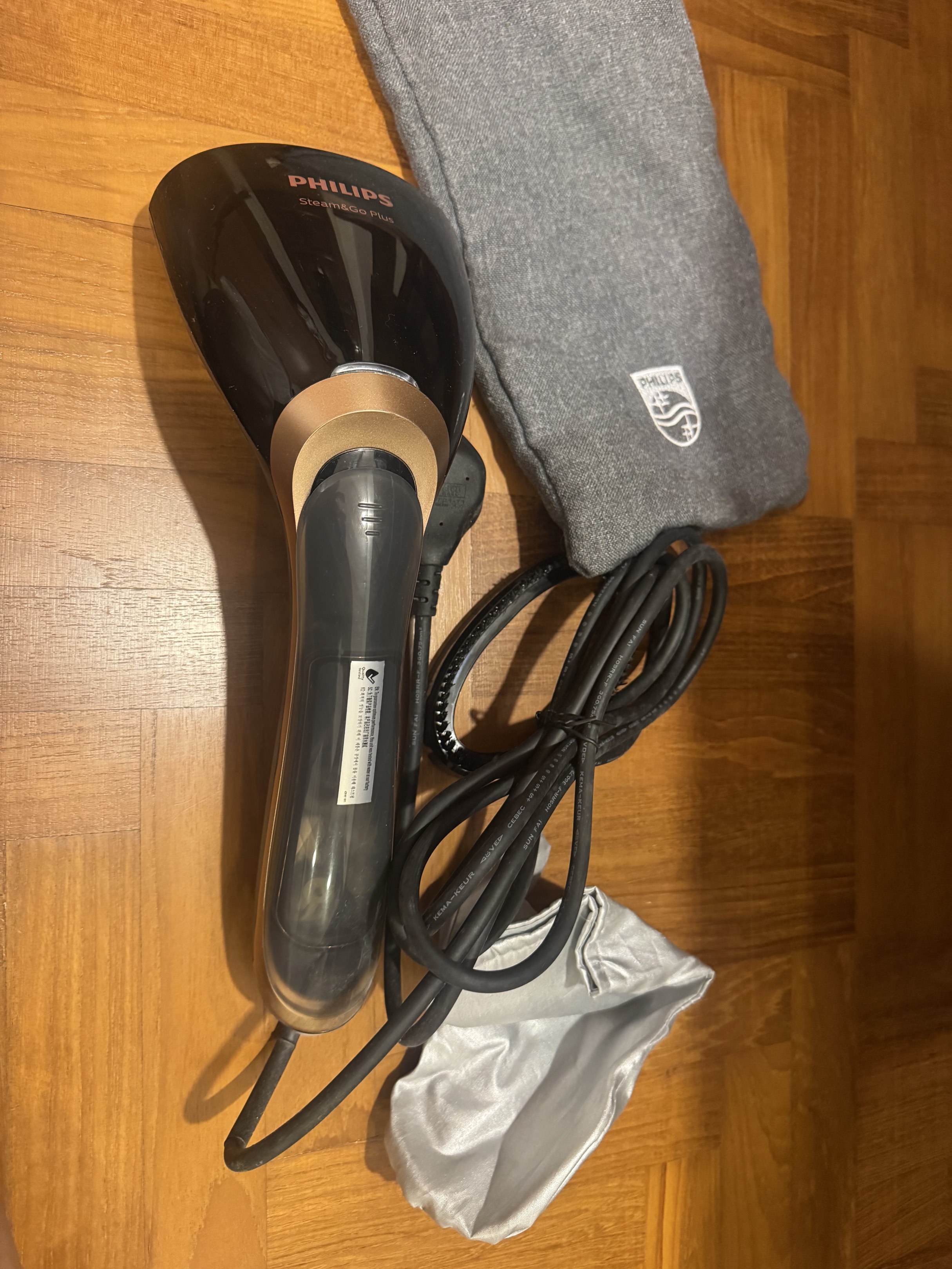 Philips hand held steam iron, TV & Home Appliances, Irons & Steamers on ...