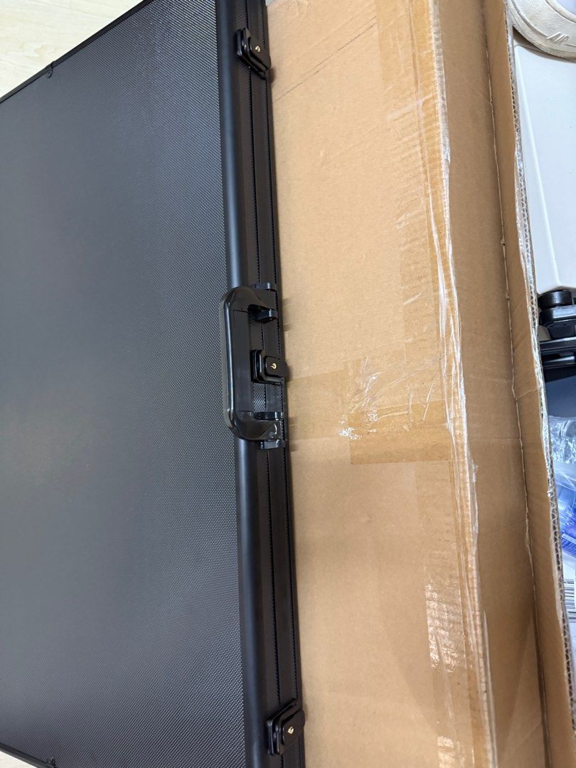 (PO) slab display case, Hobbies & Toys, Toys & Games on Carousell