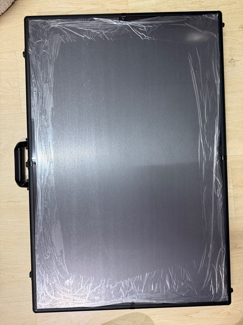 (PO) slab display case, Hobbies & Toys, Toys & Games on Carousell