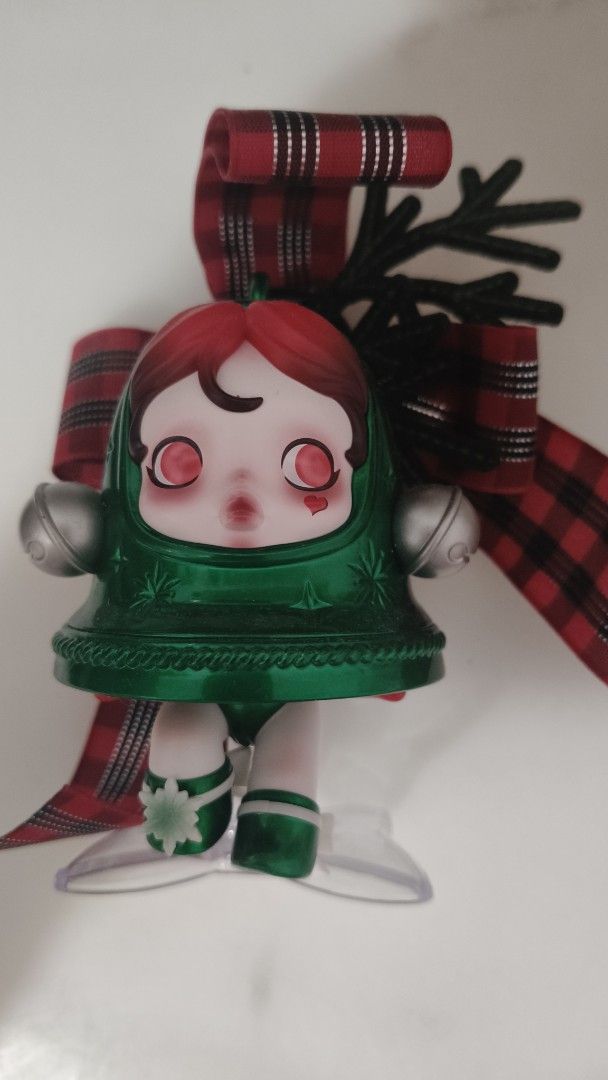 PENANG ONLY popmart figures ( Genshin impact and Skull Panda Christmas ...