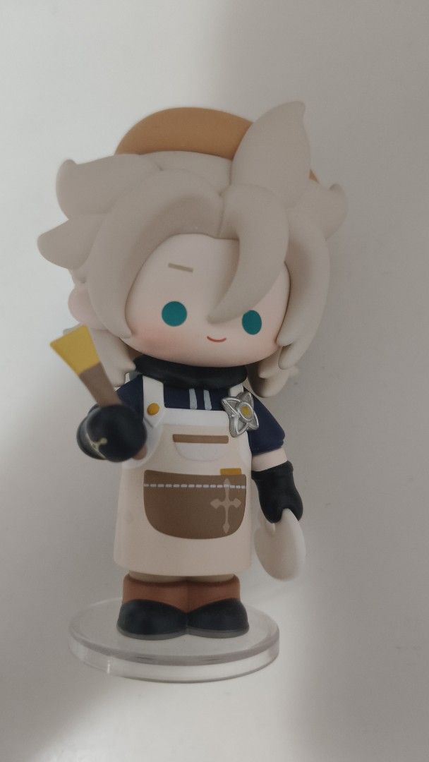 PENANG ONLY popmart figures ( Genshin impact and Skull Panda Christmas ...