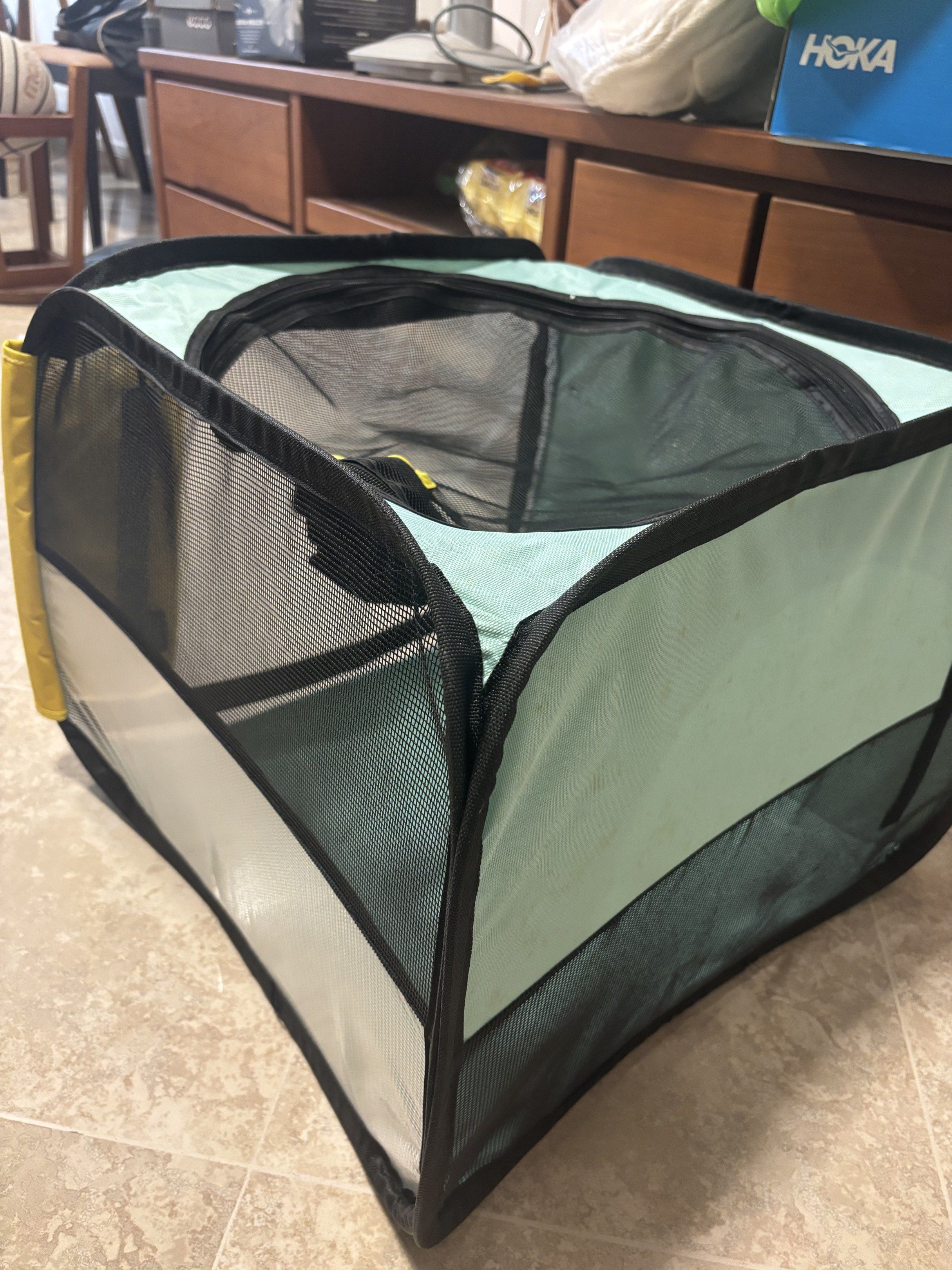 Portable Pet hair drying cube/box. Play pen shower, Pet Supplies, Homes ...