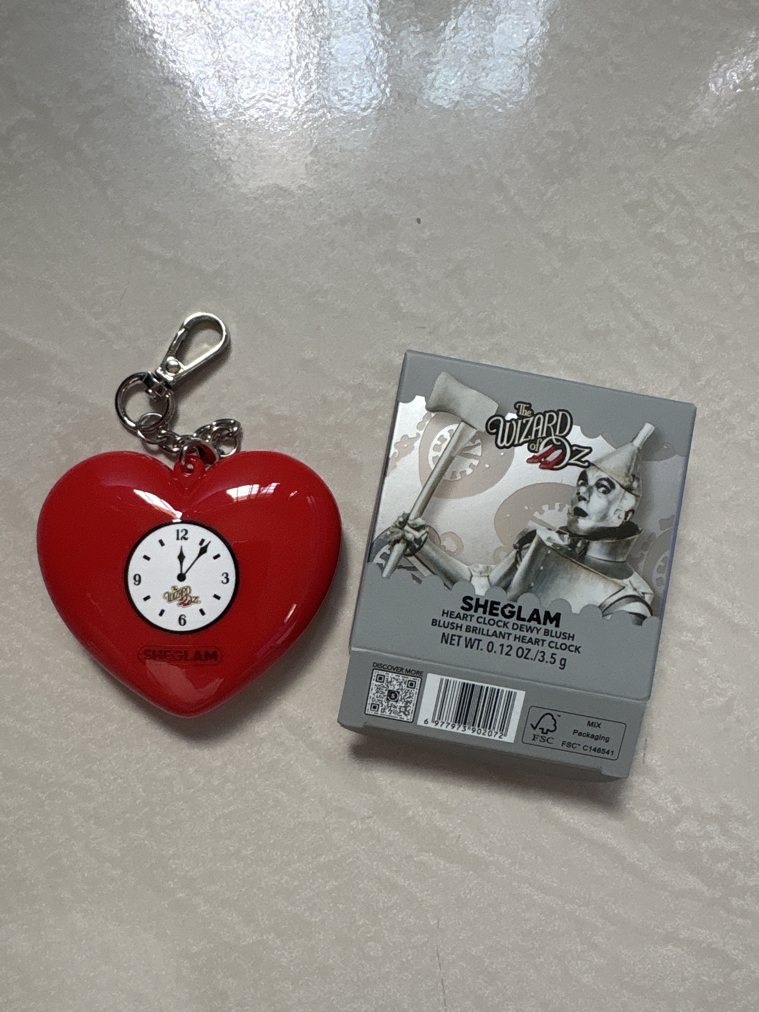 SHEGLAM Wizard of Oz Heart Clock Dewy Blush, Beauty & Personal Care ...