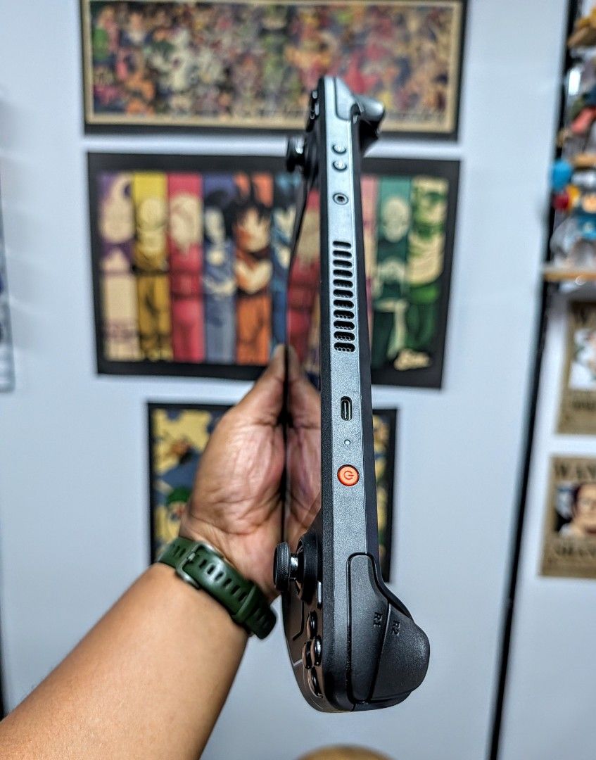 Steam deck oled (windeck), Video Gaming, Video Game Consoles, Others on Carousell