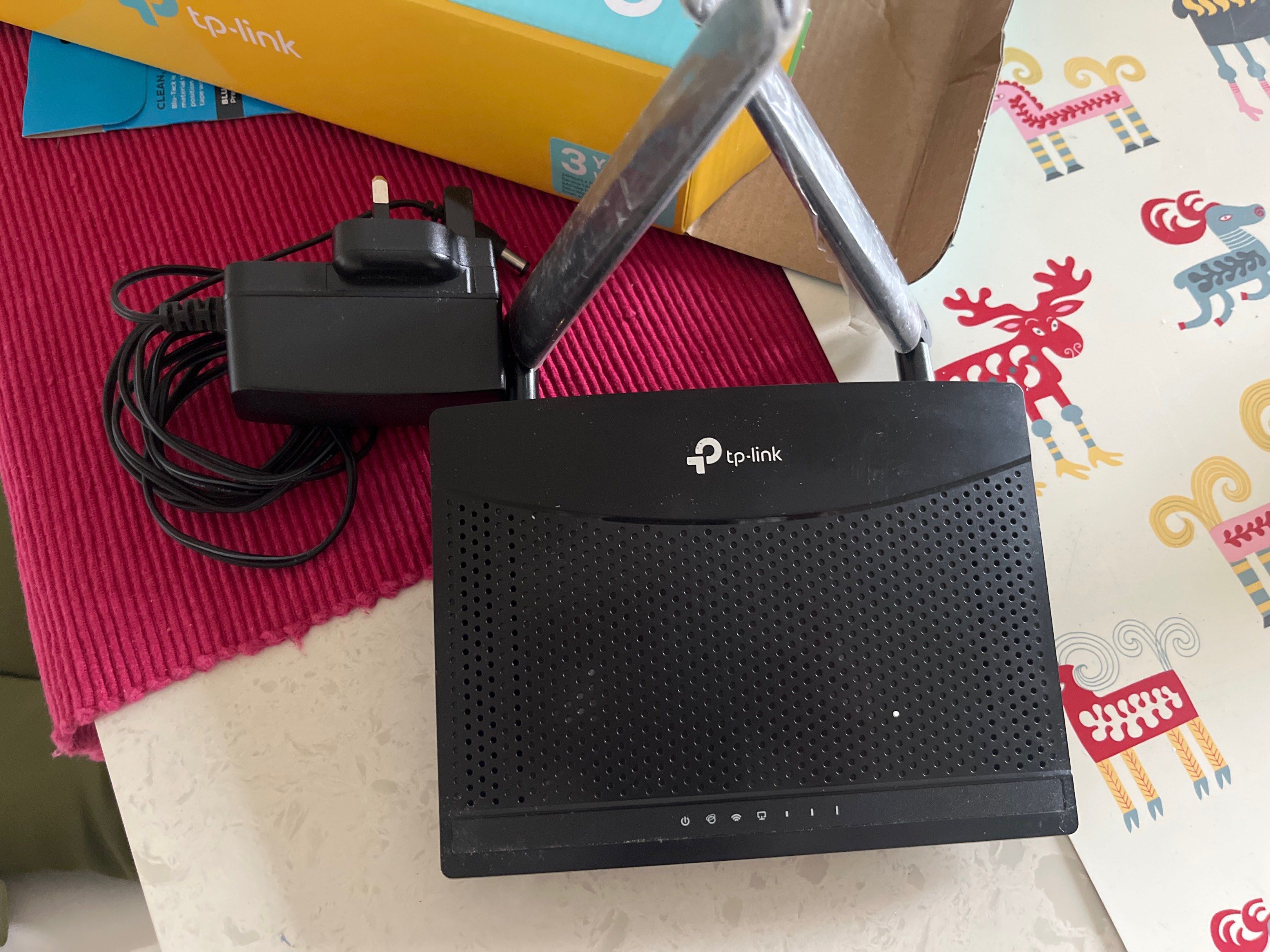 TP-Link 4G LTE Router TL-MR100, Computers & Tech, Parts & Accessories ...