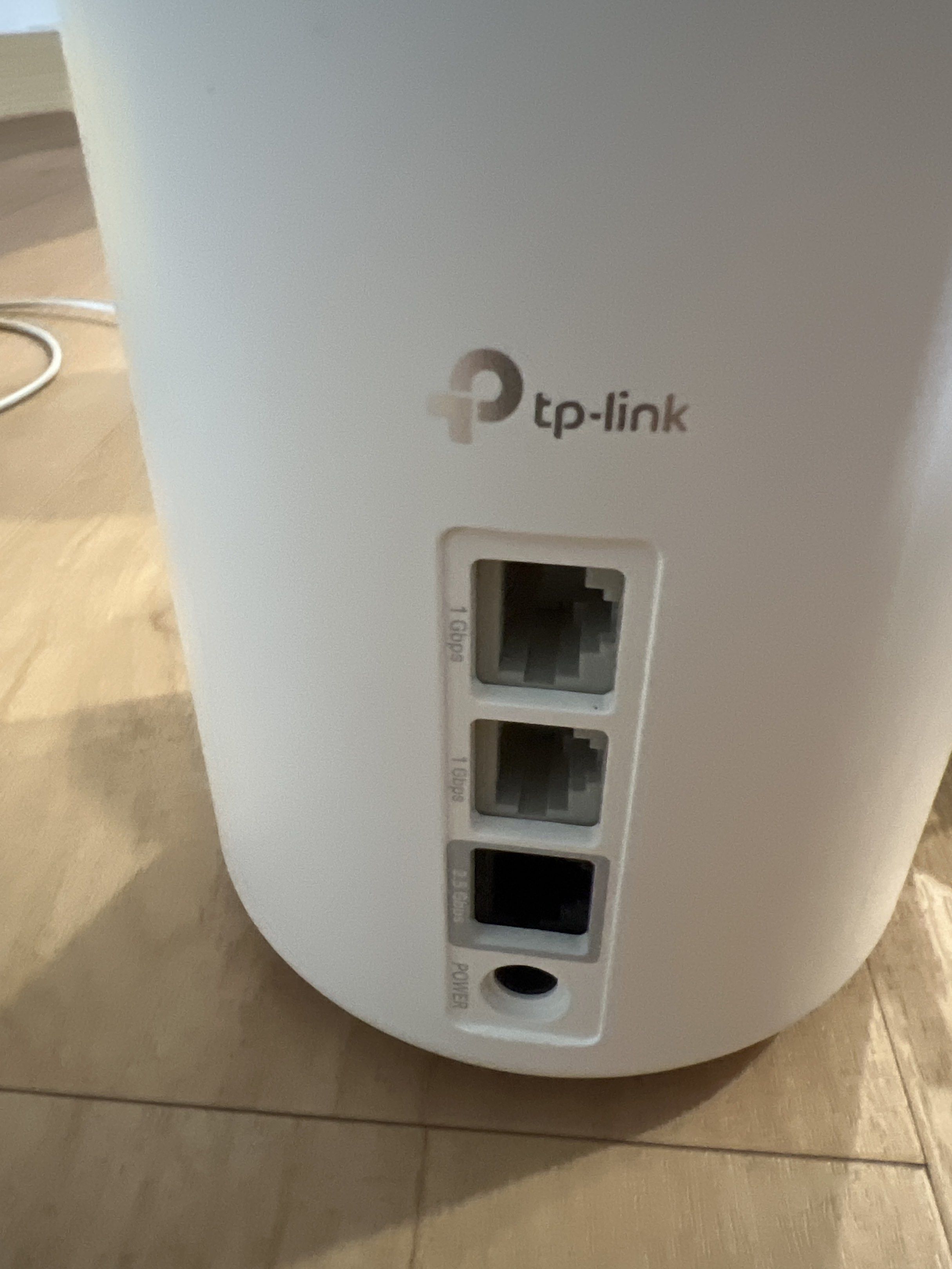 TP-Link XE75 Pro AXE5400 Tri Band (2-Pack), Computers & Tech, Parts ...