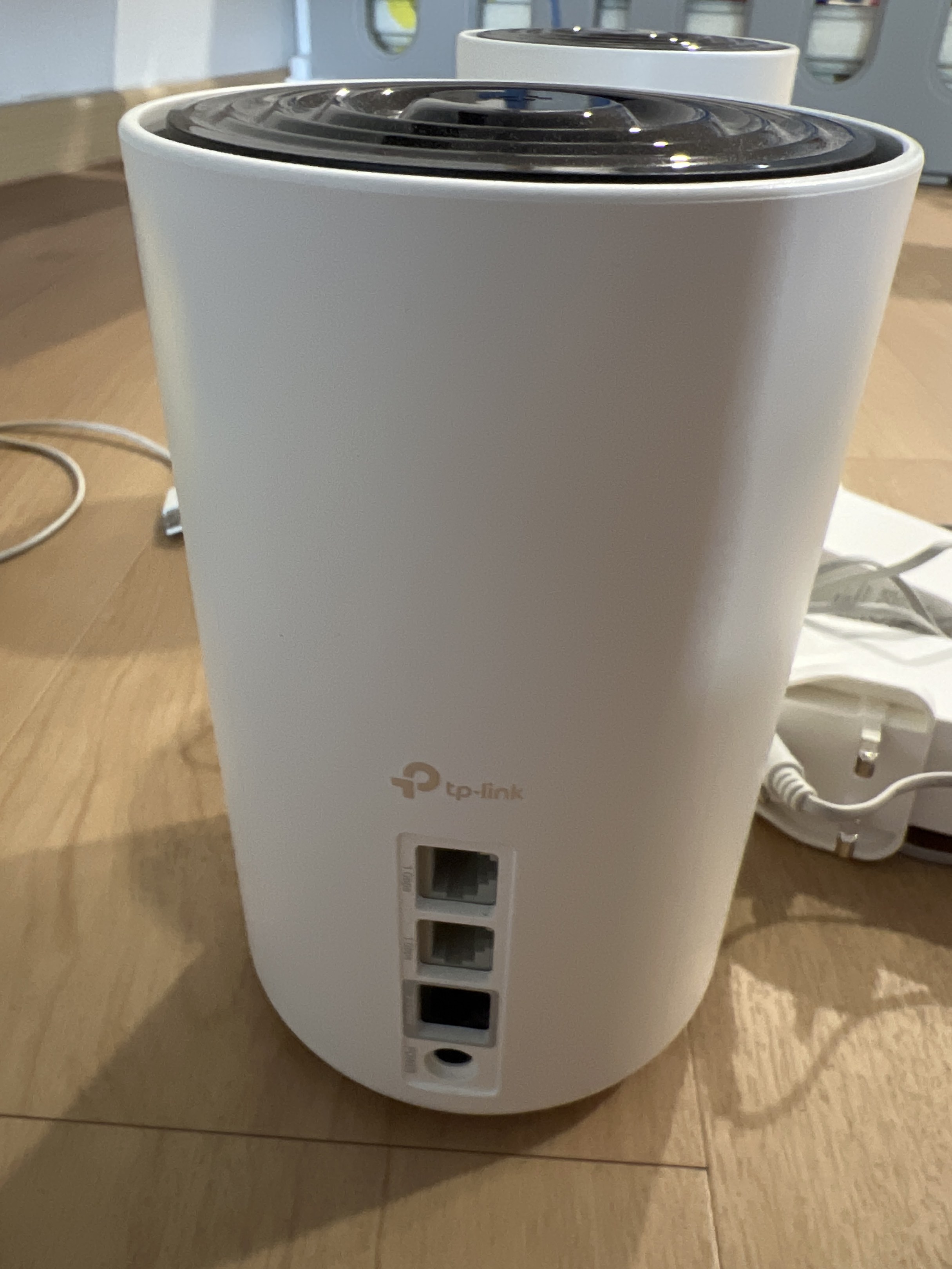 TP-Link XE75 Pro AXE5400 Tri Band (2-Pack), Computers & Tech, Parts ...