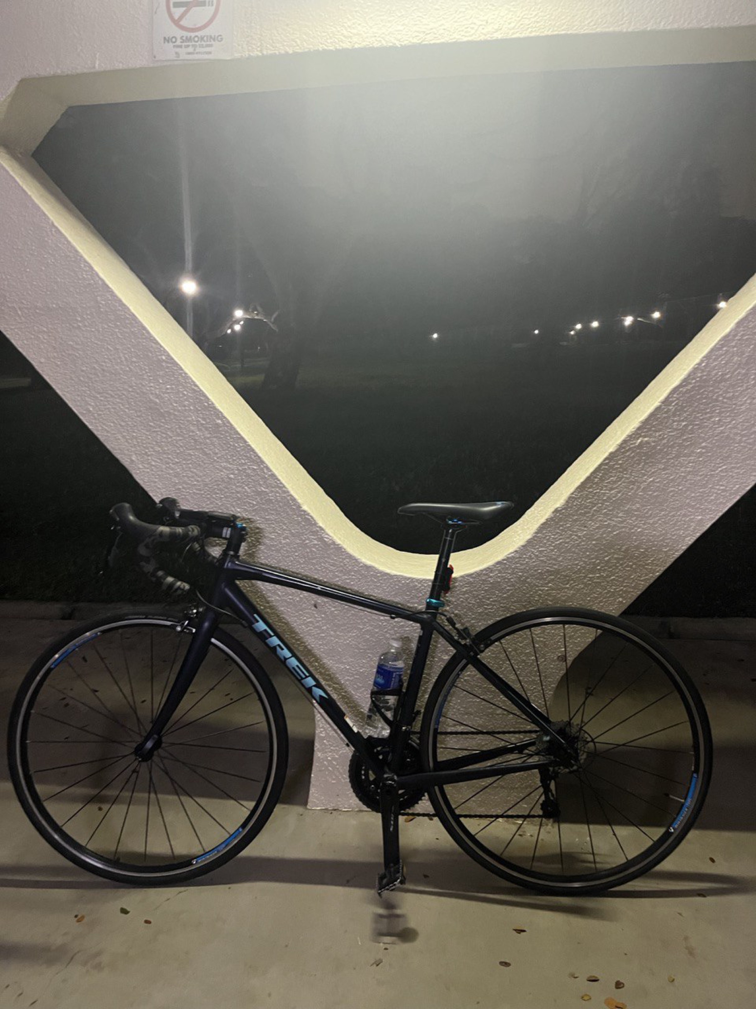 Trek Domane Road Bike AL3, Sports Equipment, Bicycles & Parts, Bicycles ...