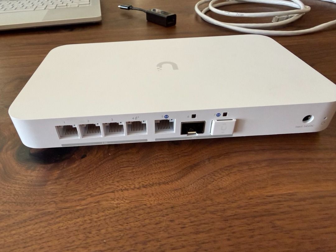Unifi UXG-Fiber Gateway Fiber, Computers & Tech, Parts & Accessories ...