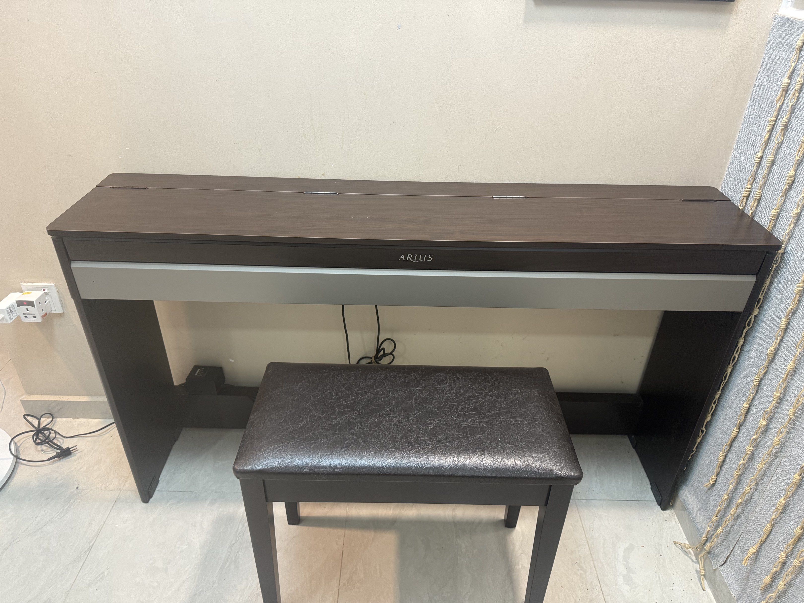 Yamaha Digital Piano, Hobbies & Toys, Musical Instruments on Carousell