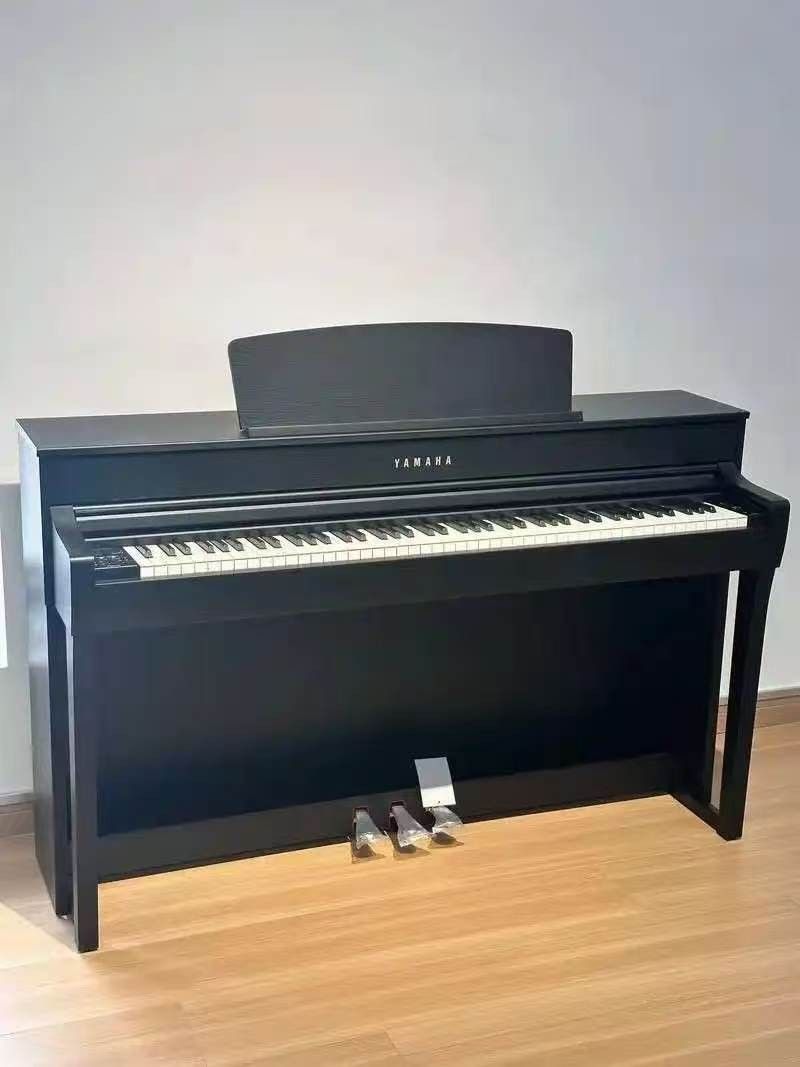Yamaha Digital Piano, Hobbies & Toys, Musical Instruments on Carousell