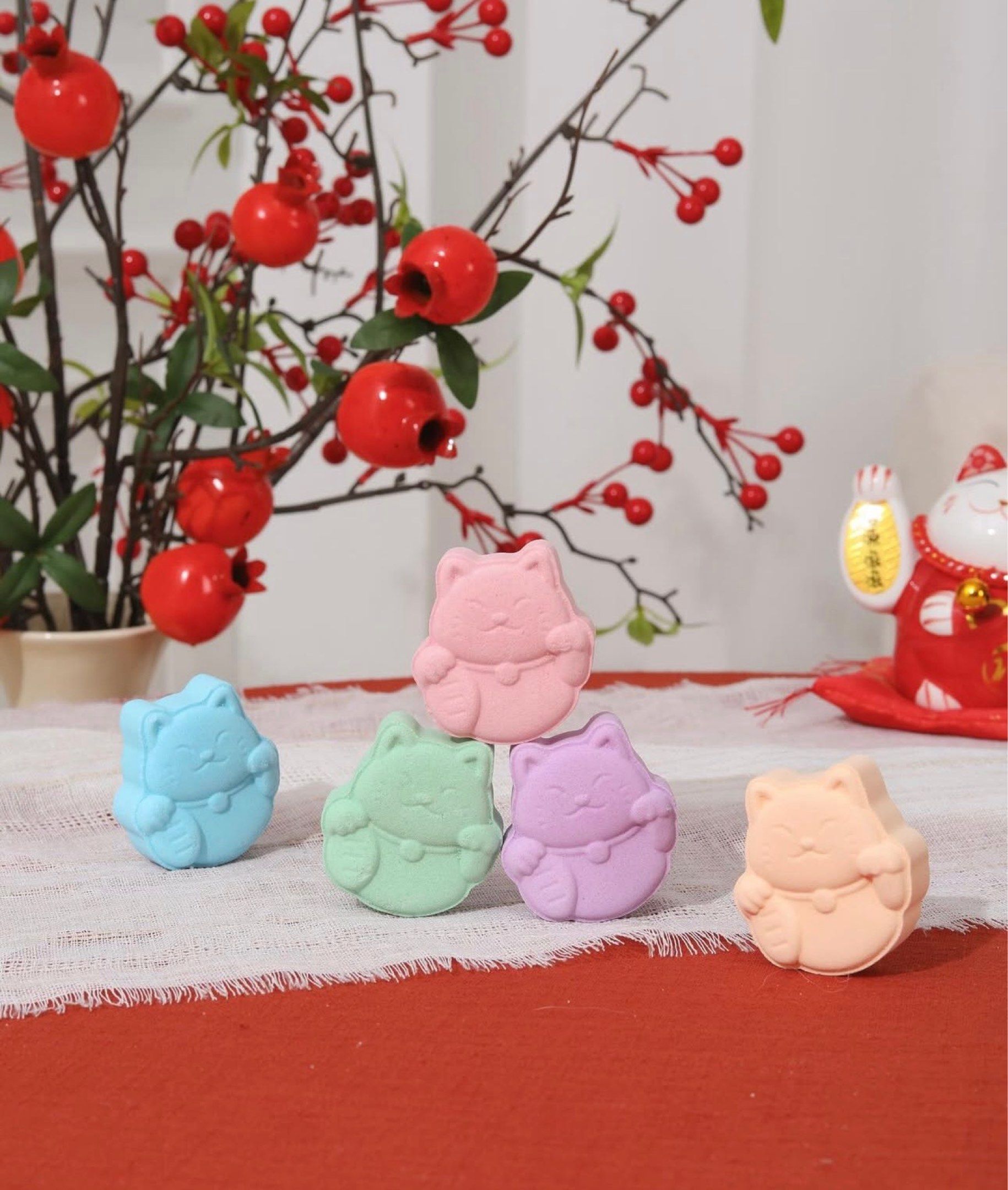 Yuroma Onsen Foot Spa CNY Giftbox, Beauty & Personal Care, Bath & Body ...