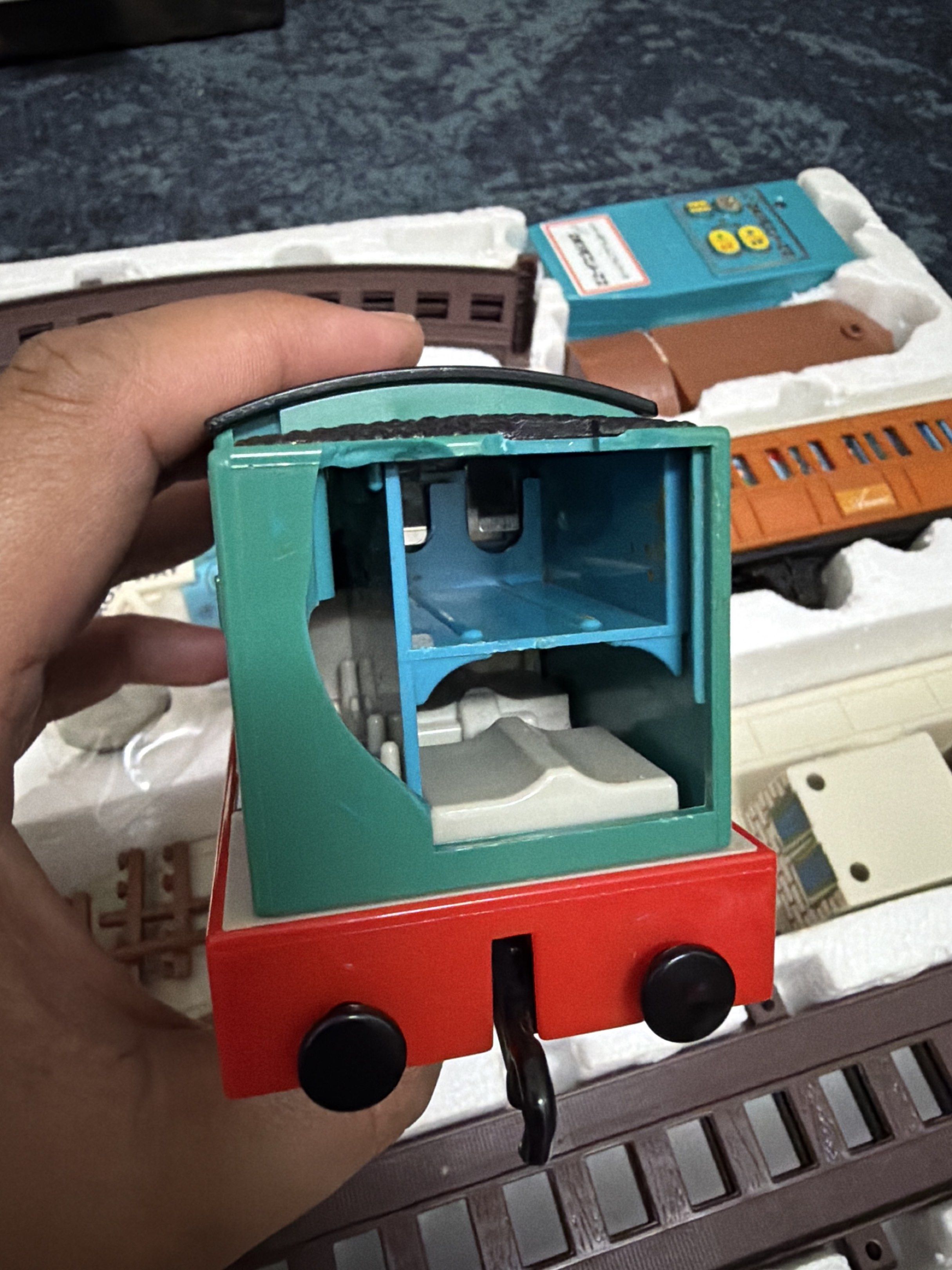 1992 Bandai Thomas & Friends, Hobbies & Toys, Toys & Games on Carousell