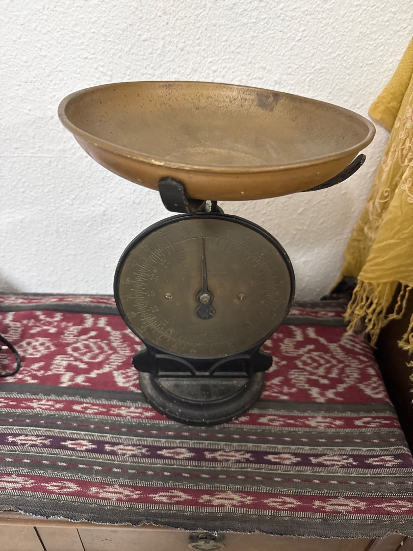 Antique Salter Family Scales 1950, Hobbies & Toys, Memorabilia ...