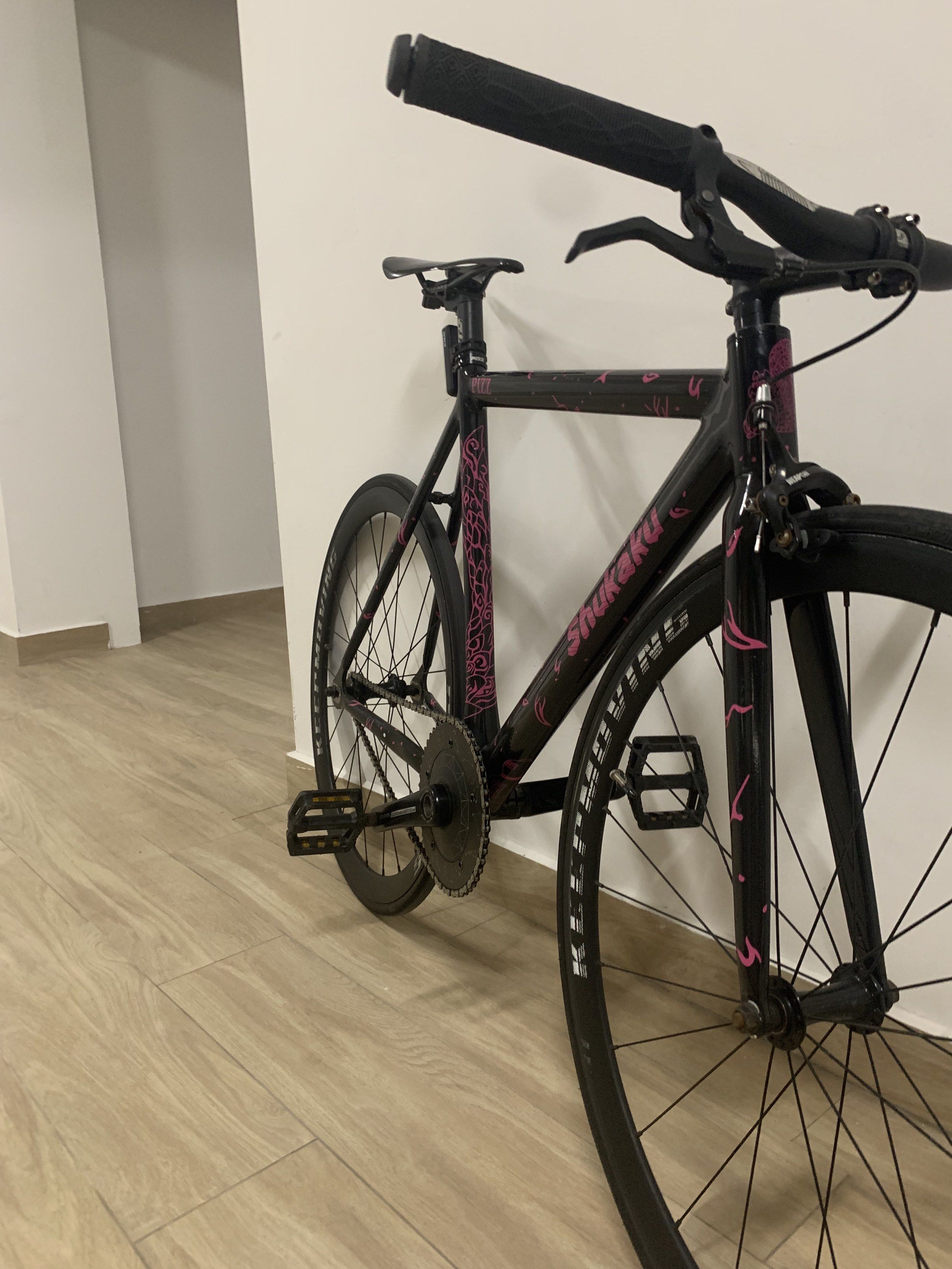 BlackPink shukaku, Sports Equipment, Bicycles & Parts, Bicycles on ...