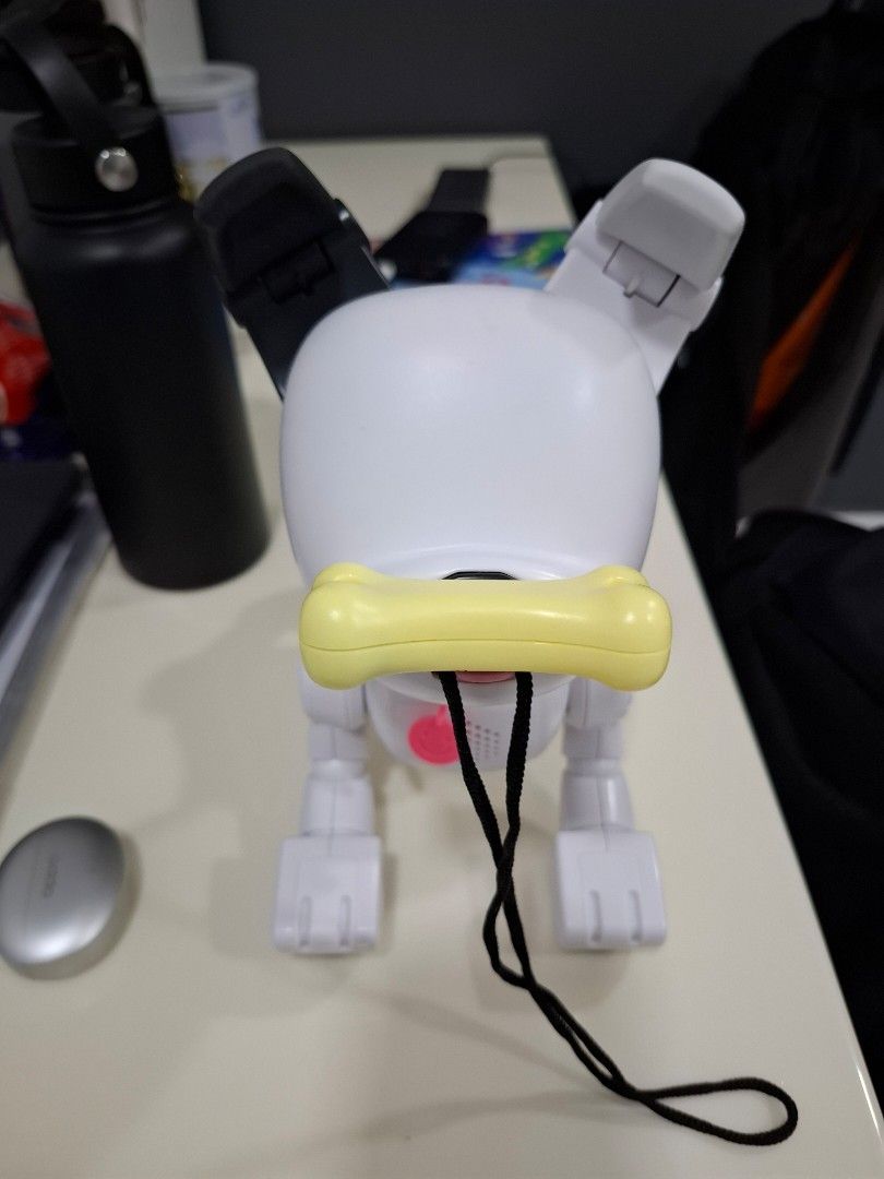 Brand new Mintid Wowwee Dog-E smart robot dog, Hobbies & Toys, Toys ...