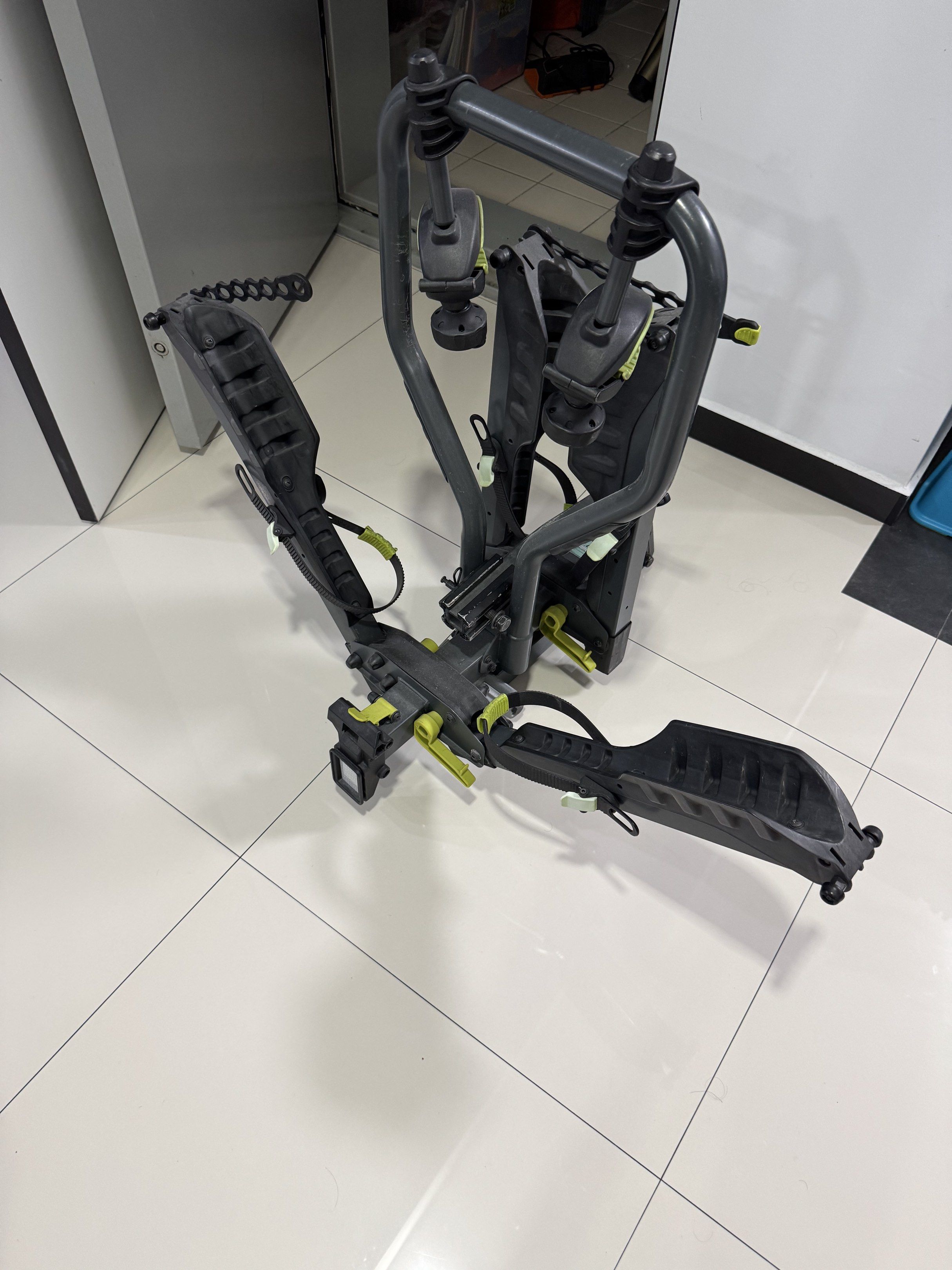 Buzzrack Scorpion H Bike Rack - 2 Bike carrier, Sports Equipment ...