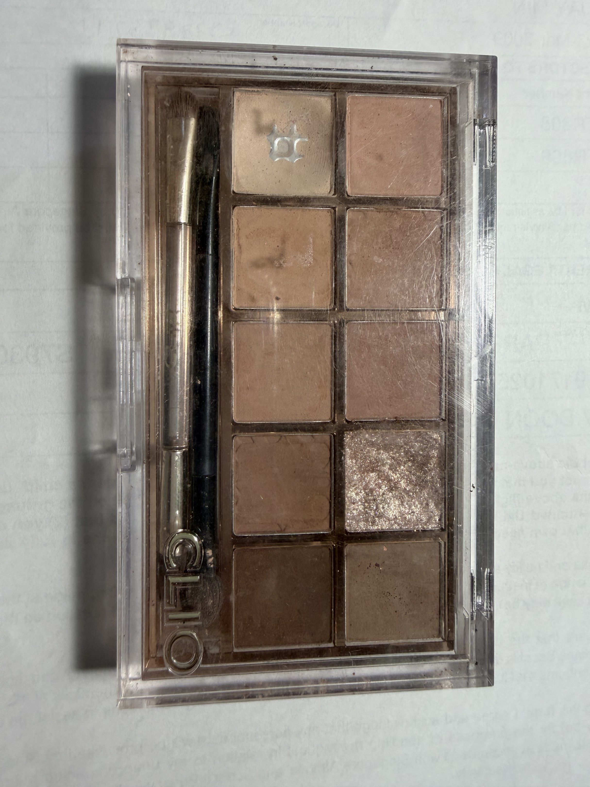 CLIO Pro Eye Palette 11 Walking on the Cozy Alley, Beauty & Personal ...