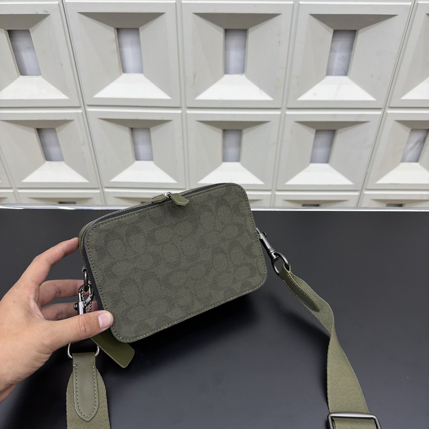 COACH camera bag, cross-body bag, shoulder bag, classic Logo matching ...