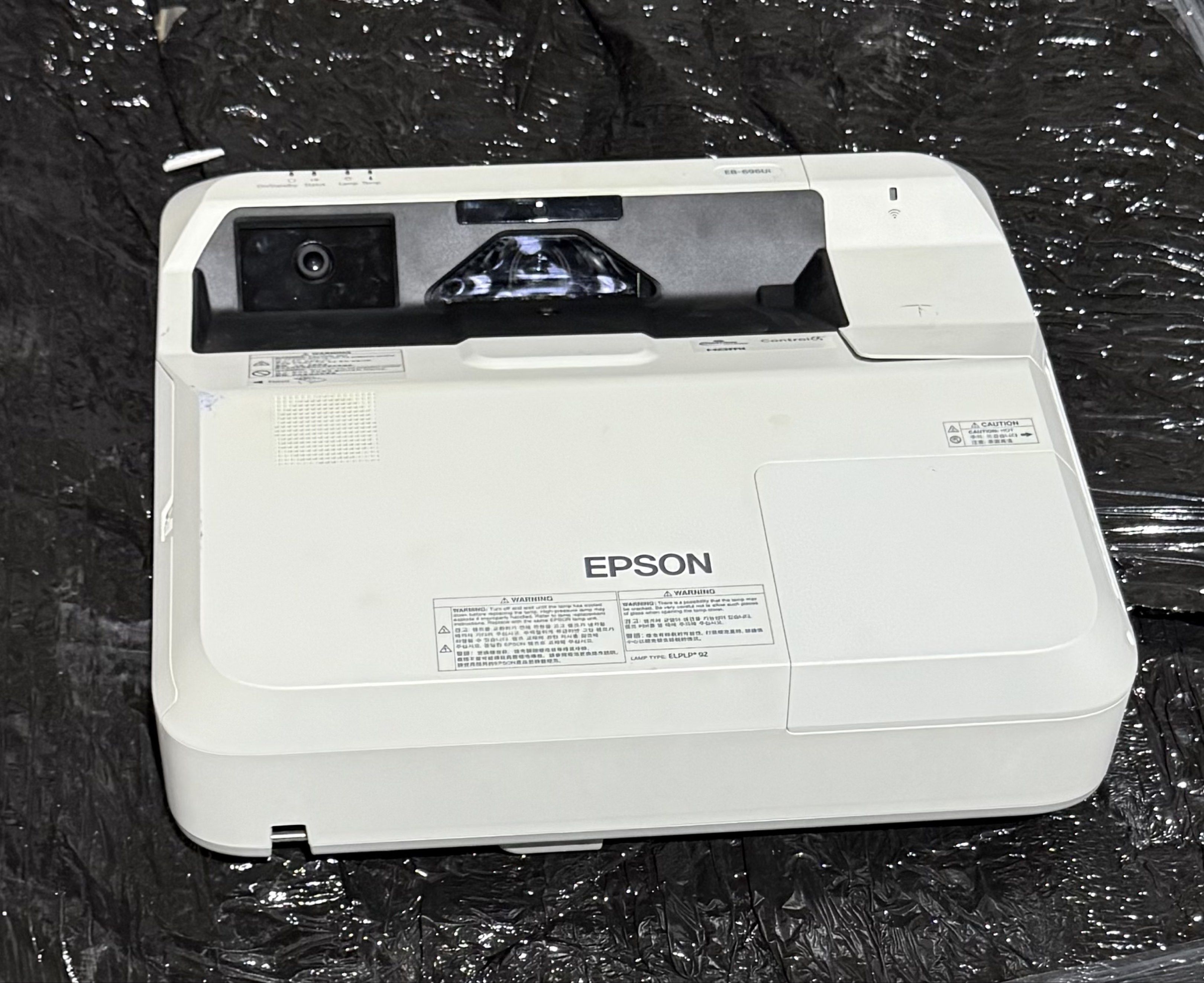 Epson EB-696Ui interactive LCD Projector, TV & Home Appliances, TV ...