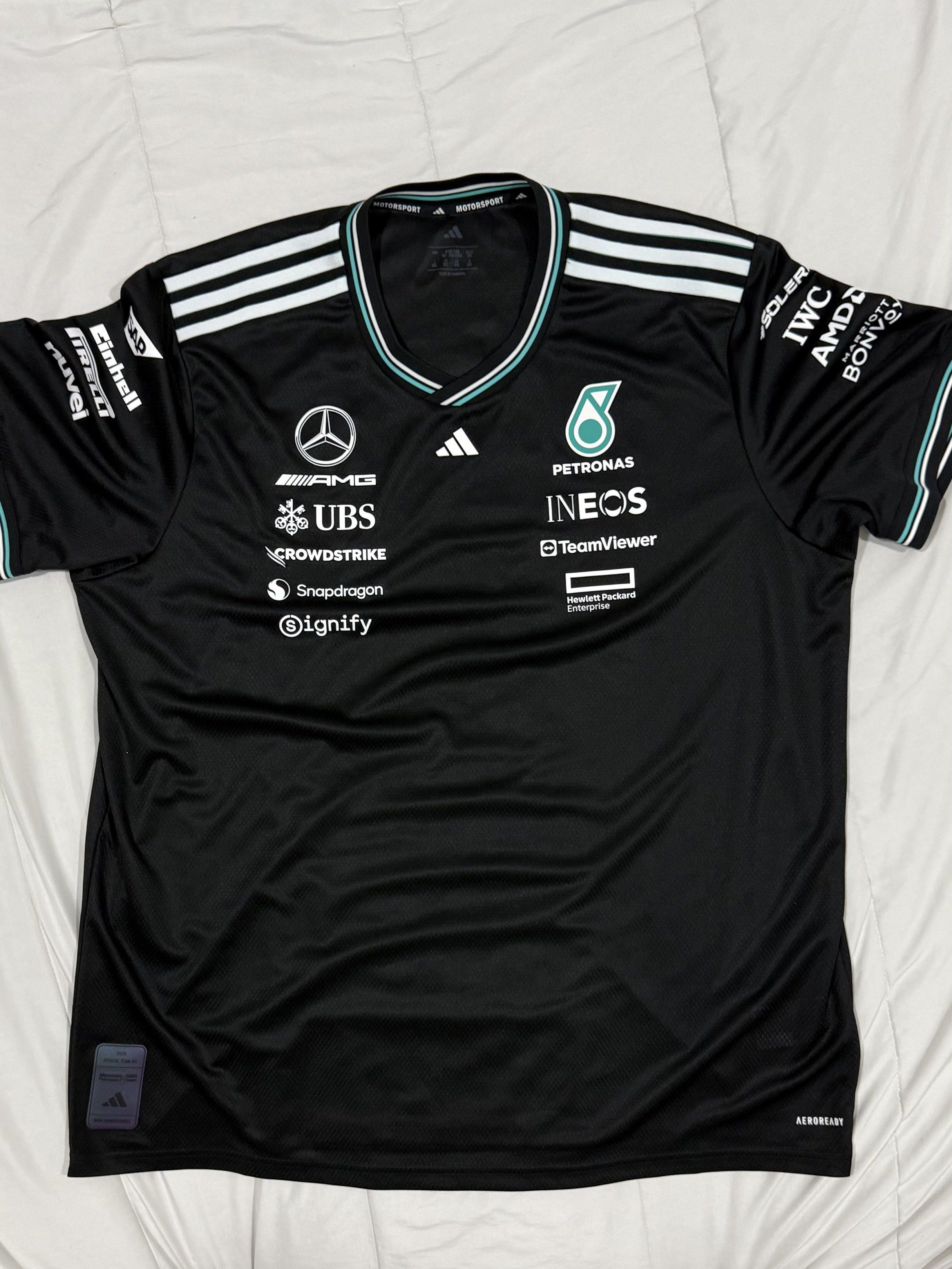 F1 Mercedes - AMG Petronas Adidas Authentic 2025, Men's Fashion ...