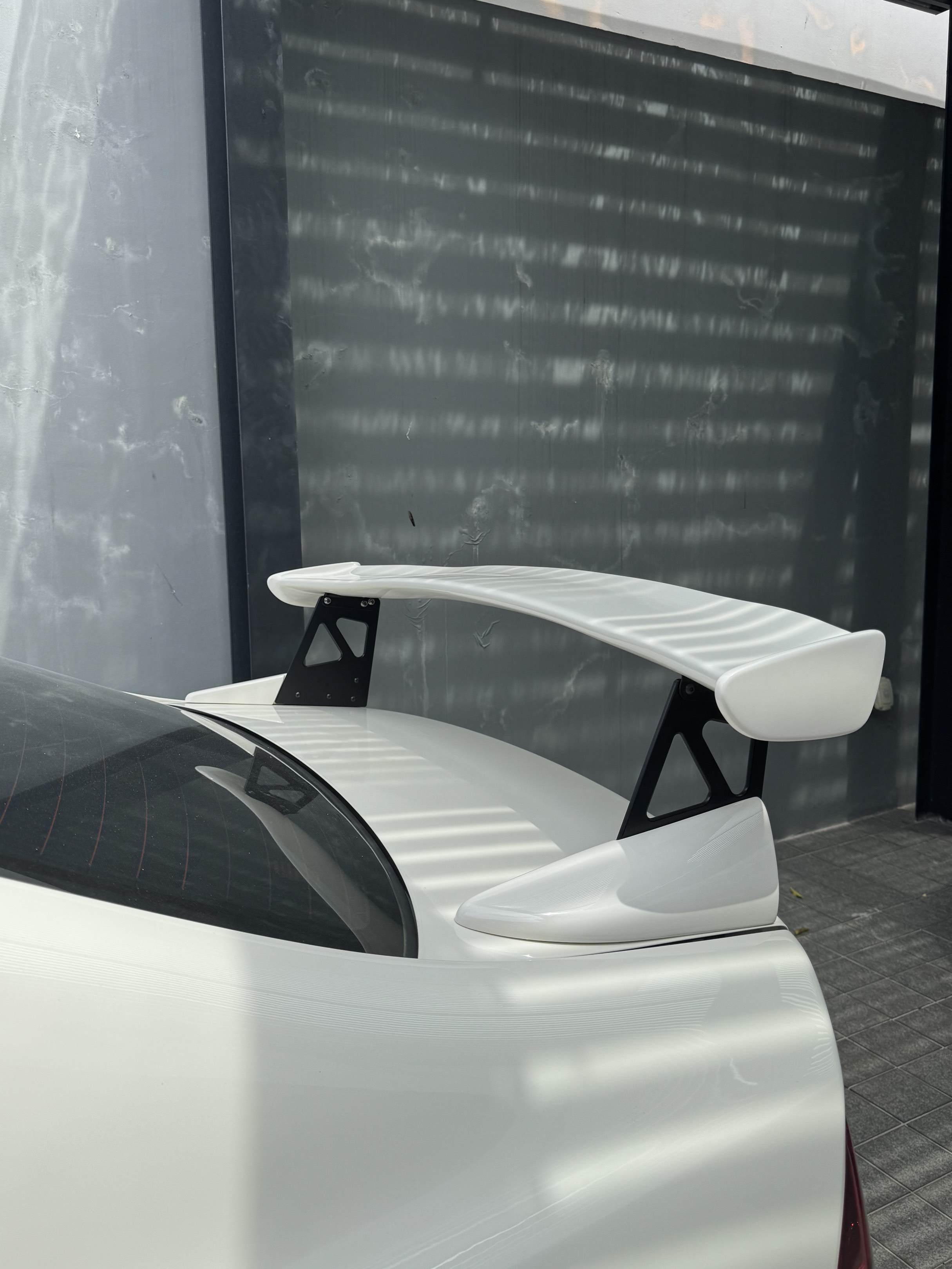 (Authentic) FD2R Mugen Rear wing, Car Accessories, Accessories on Carousell
